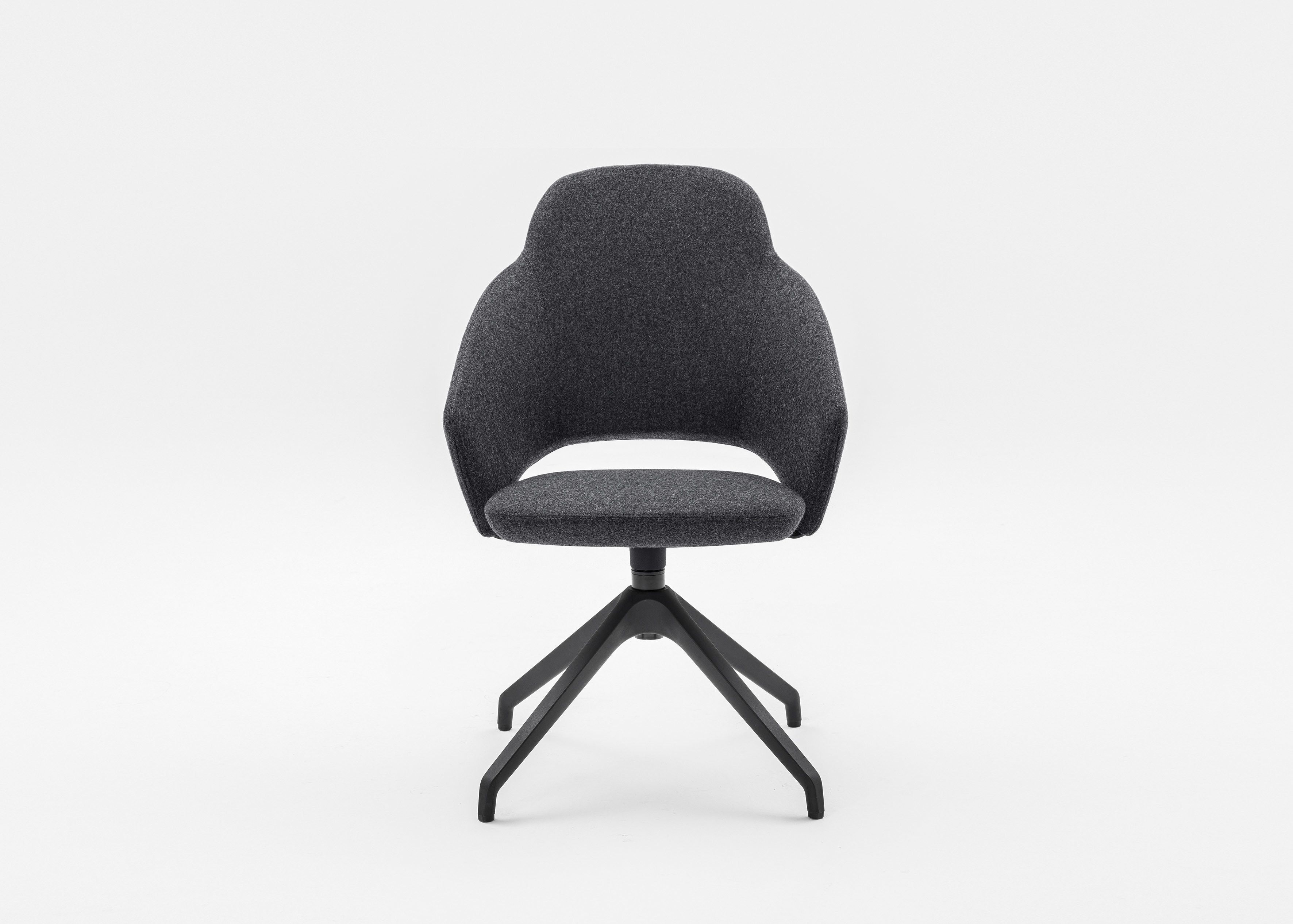 Icon chair by Mara designed by Marcello Ziliani in ADI Design Index 2023