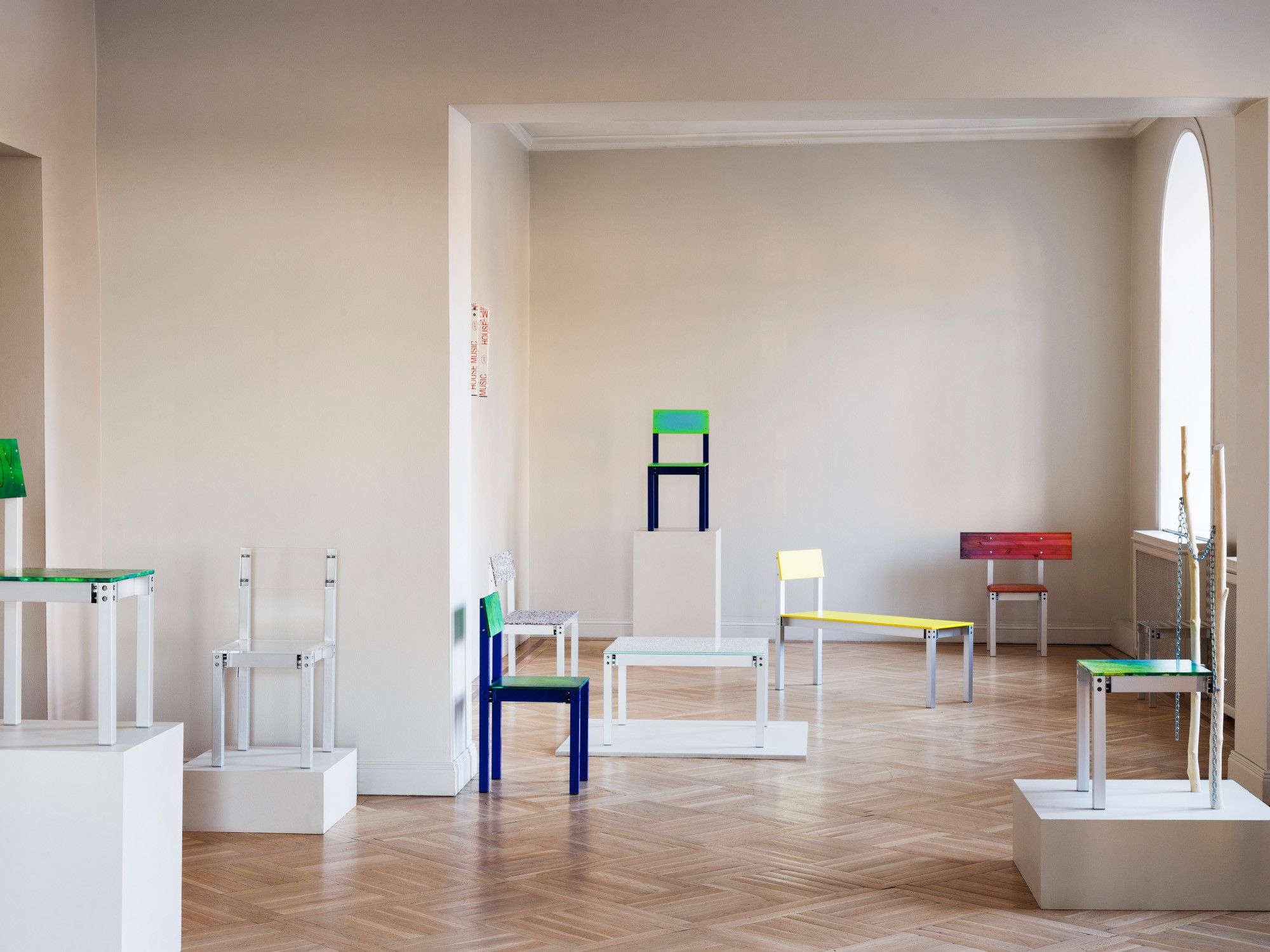 Fredrik Paulsen's exhibition in Stockholm. The auction of 33 unique ...