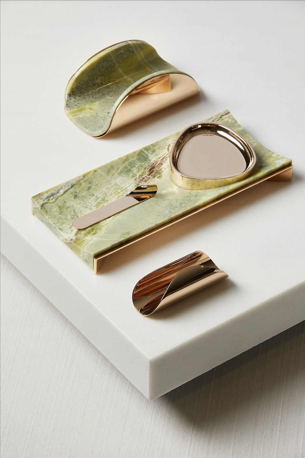 Antolini marble table accessories designed by Alessandro La Spada