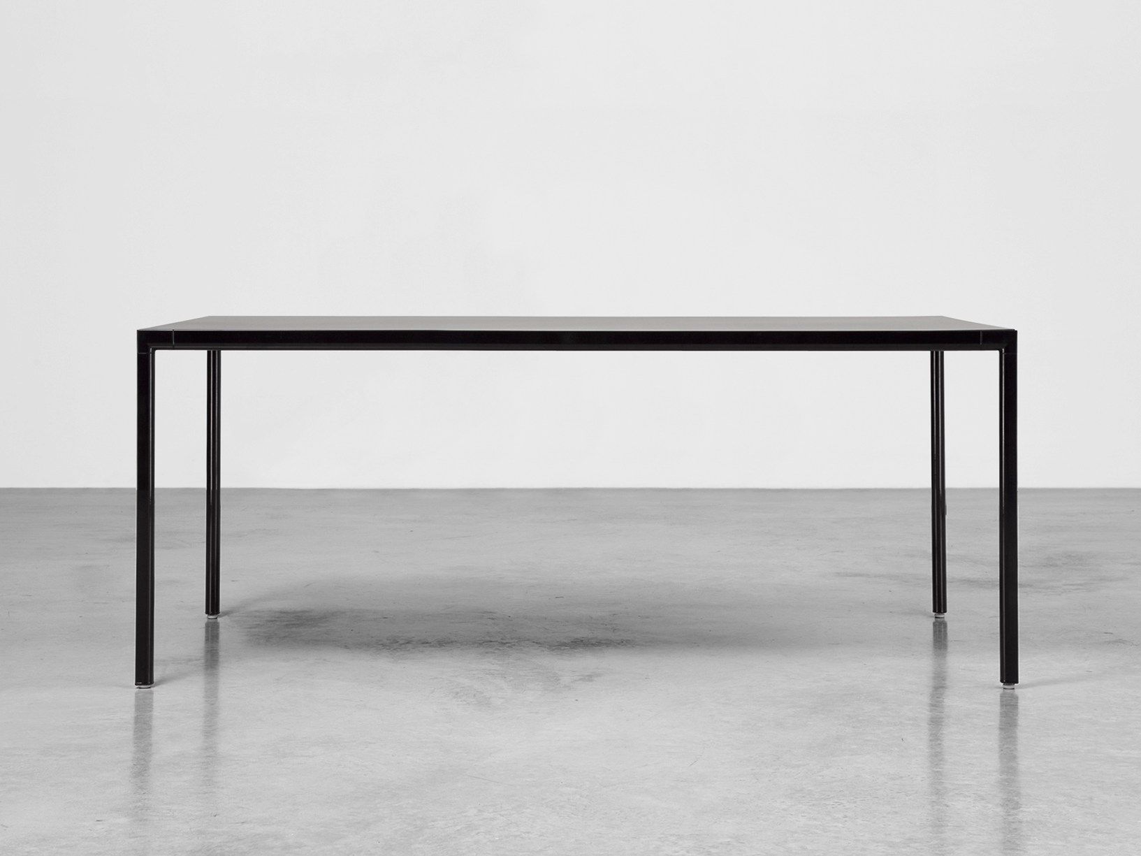 INCLASS, contemporary furniture for the office... and not only!