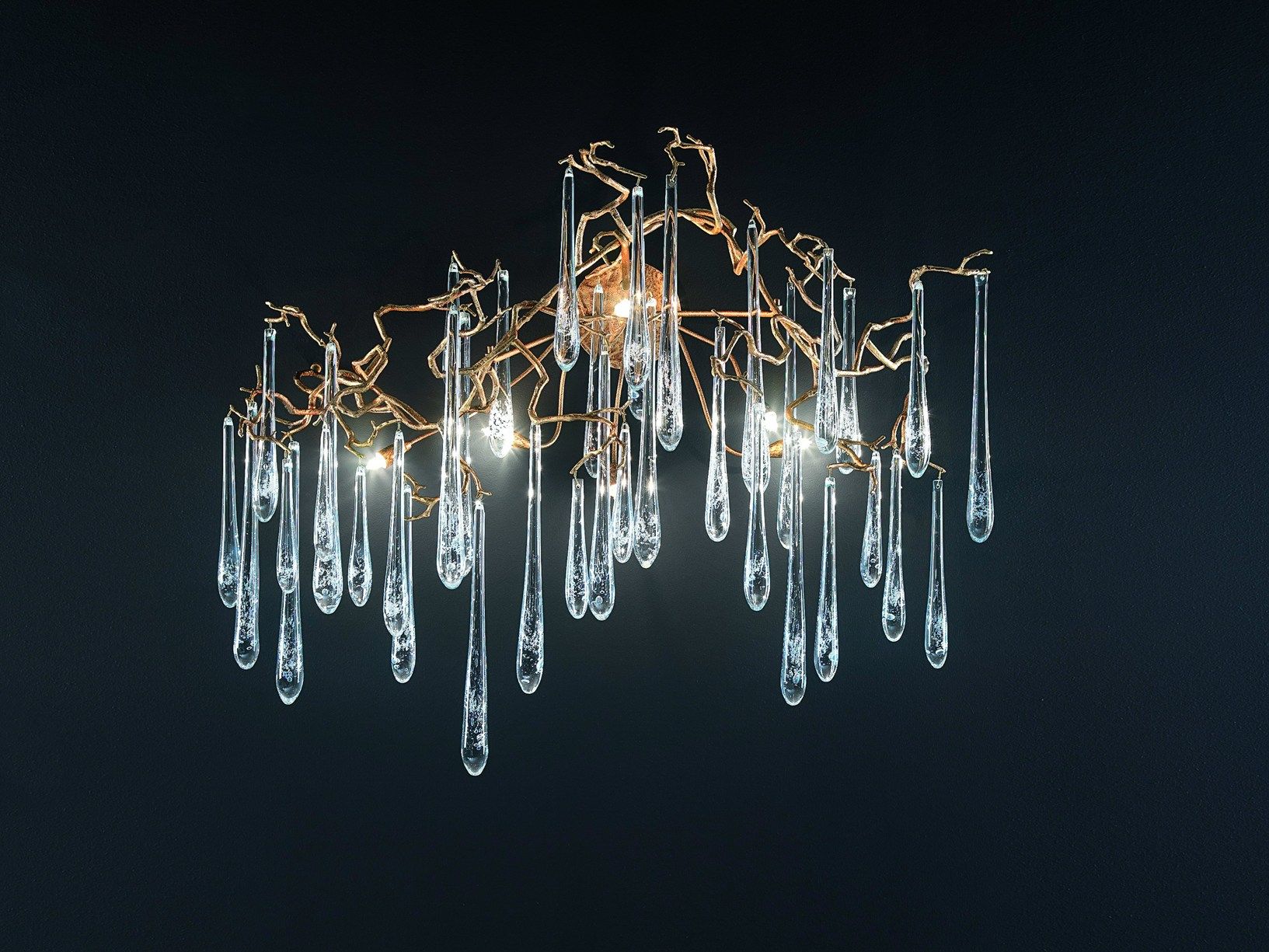 Black & White Moments, the new collections by Serip