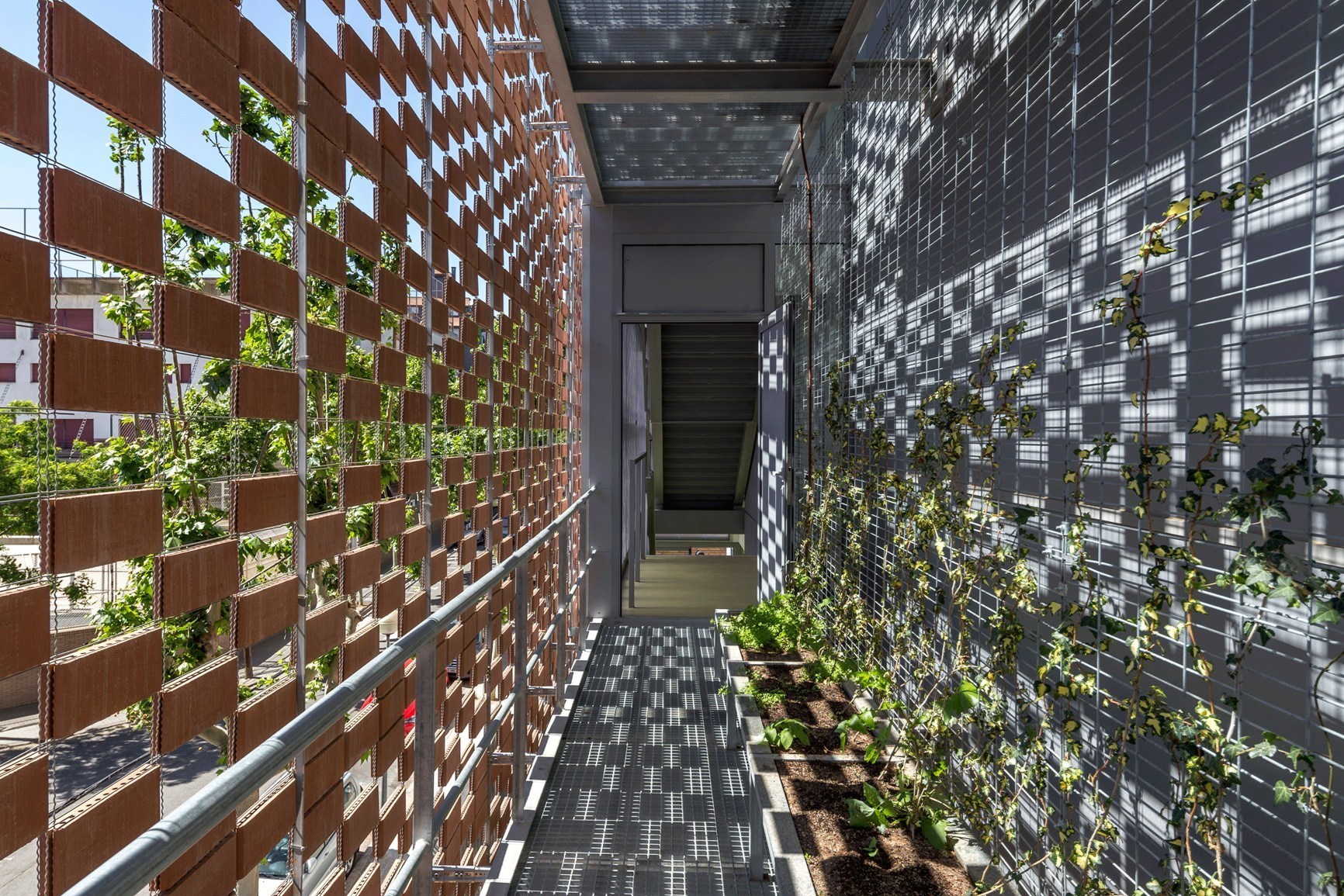Flexbrick, the revolution of ceramic surfaces