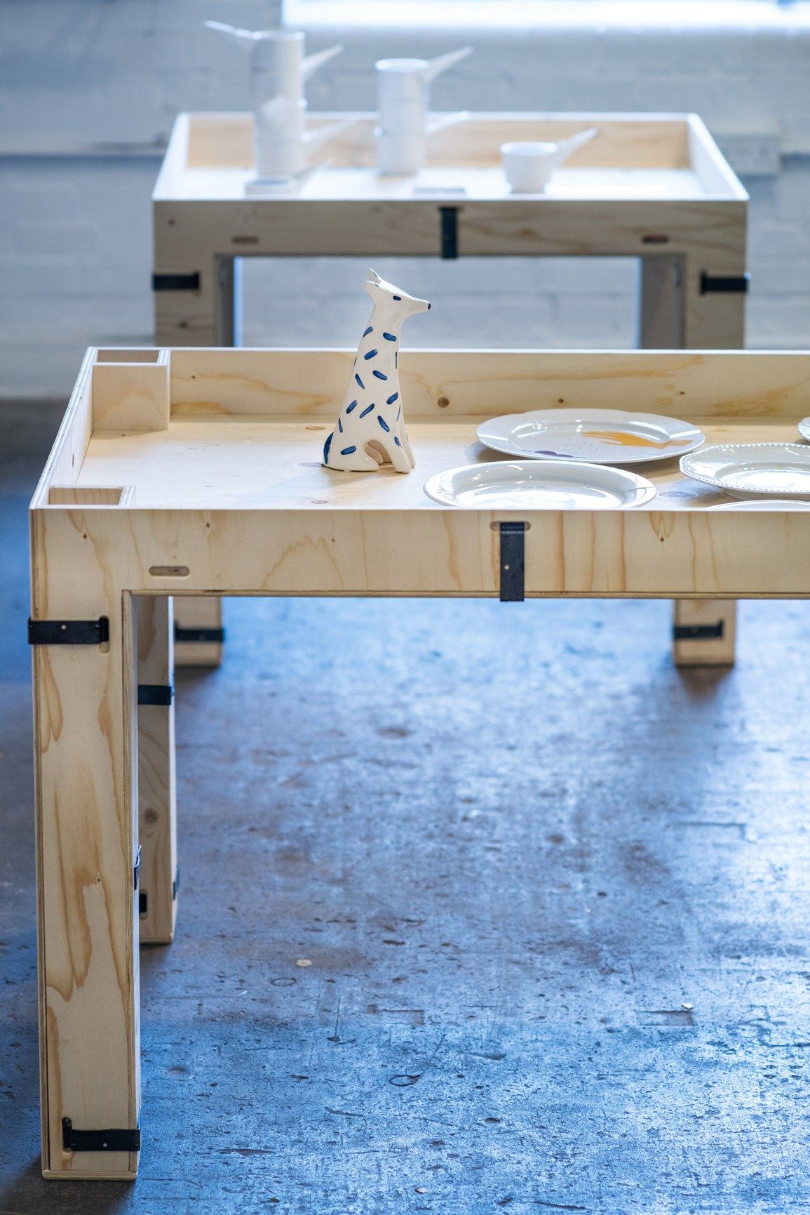 What Goes Behind… Contemporary Polish Ceramic Design