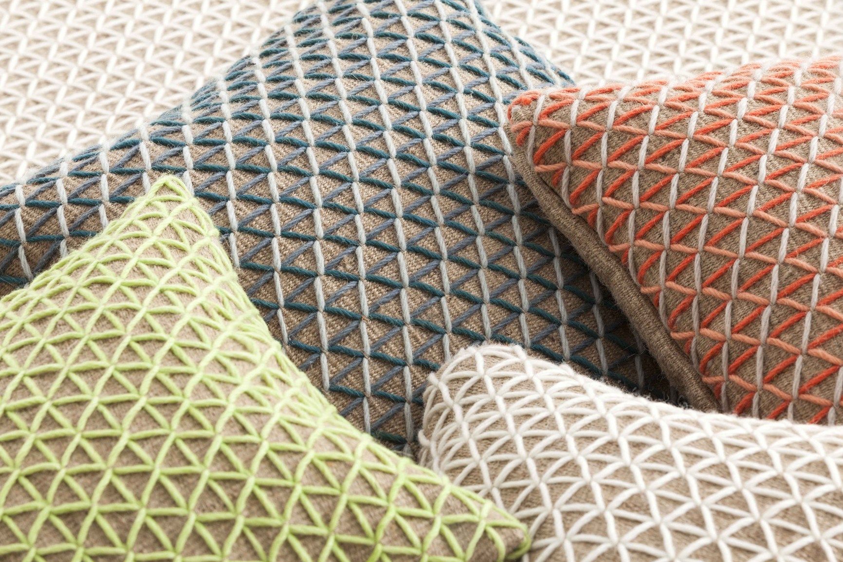 RAW by GAN, fusion between modernity and tradition