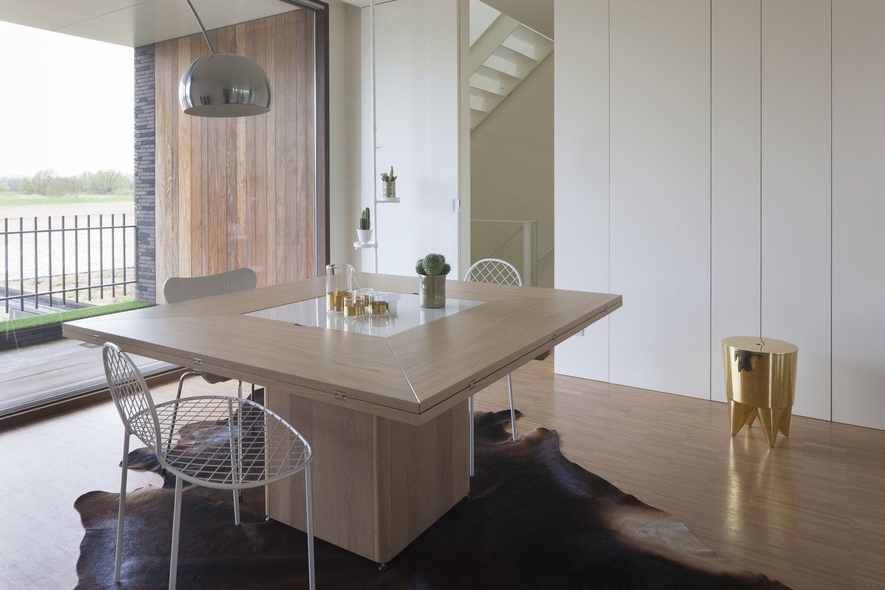 aMazing tables: the Fastest Opening Design Table in the World