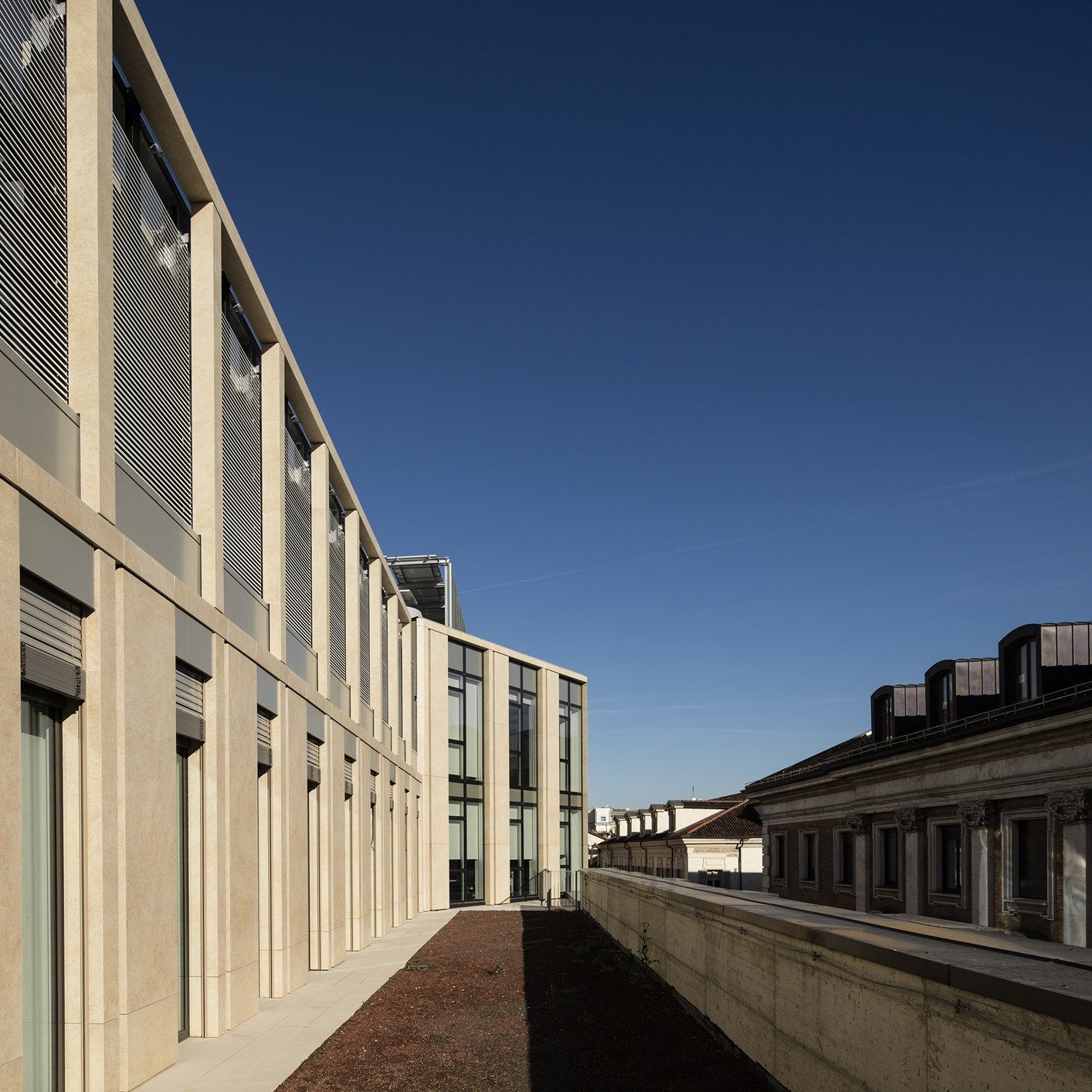 Cotto d’Este per i nuovi uffici del Gruppo Reale Mutua a Torino