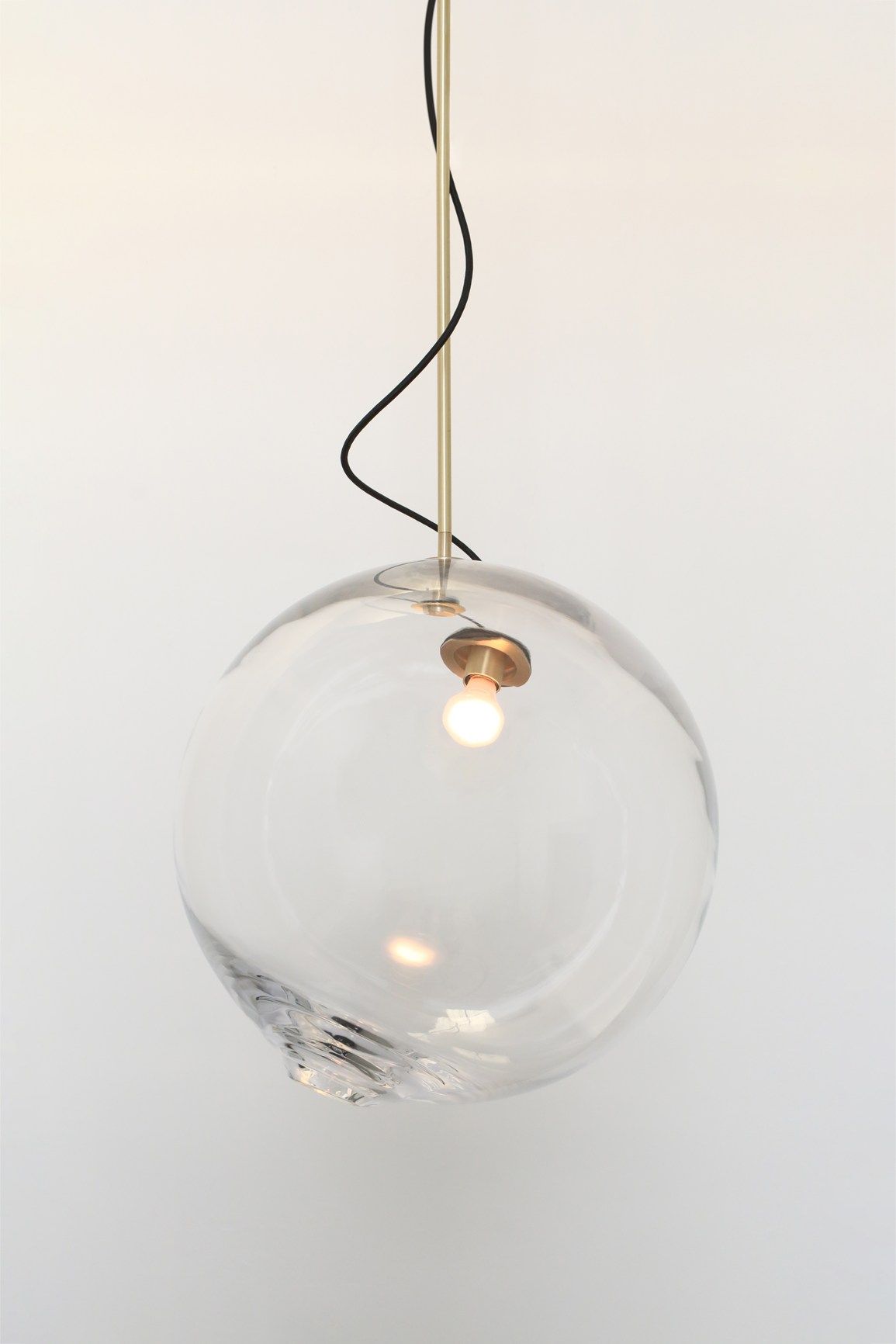 SkLO brings new Czech Glass lighting and accessories designs to M&O