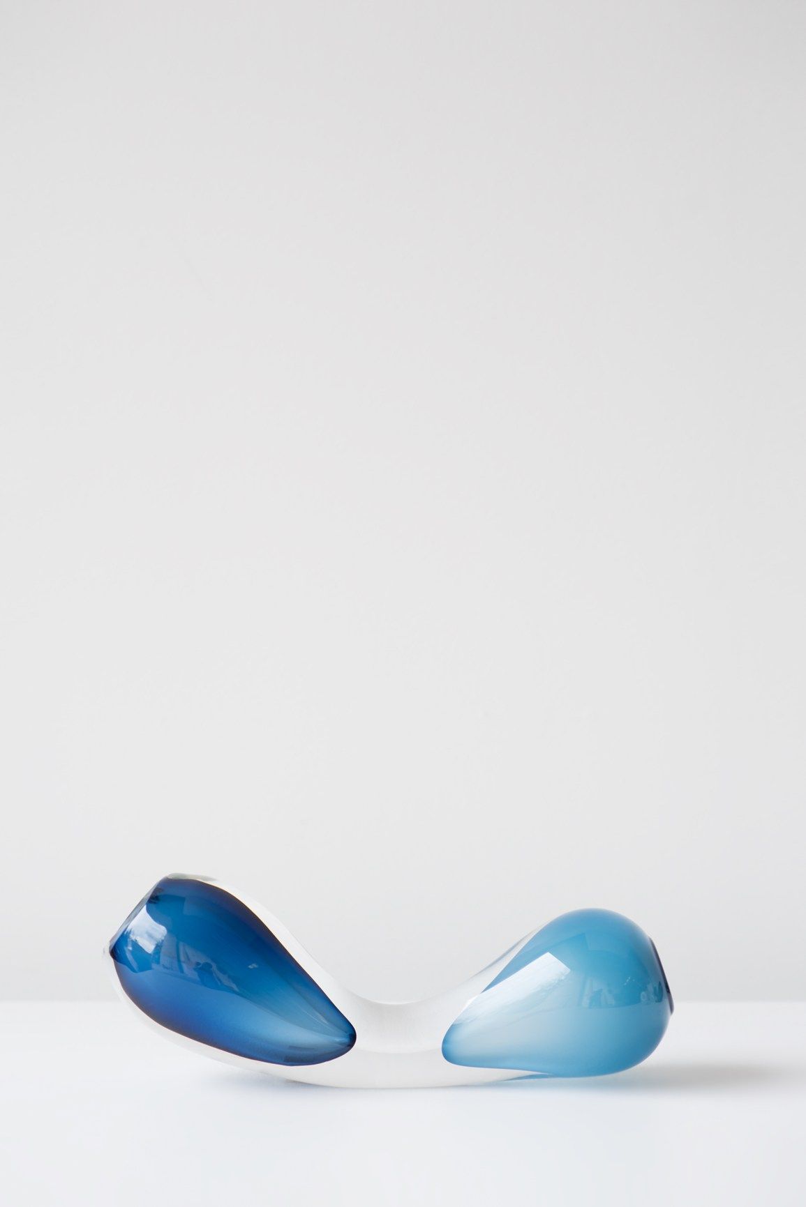 SkLO brings new Czech Glass lighting and accessories designs to M&O