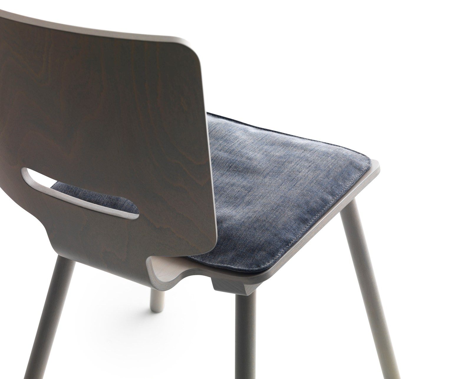 Pode: colourful design for modern interiors