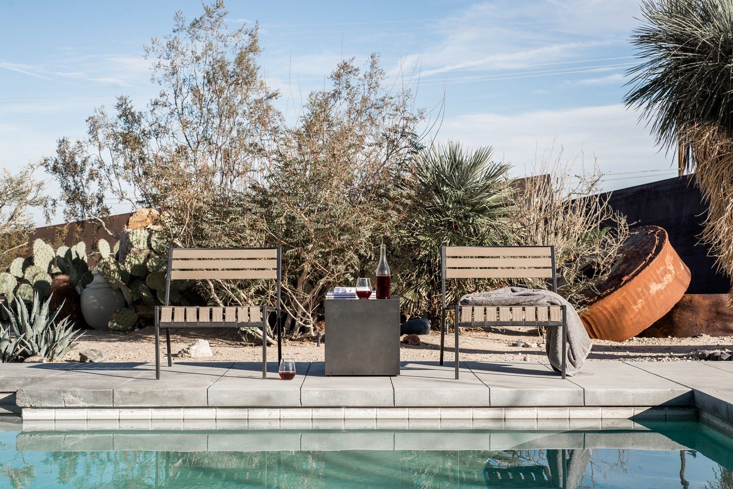 Il deserto californiano ispira Stephen Kenn Studio