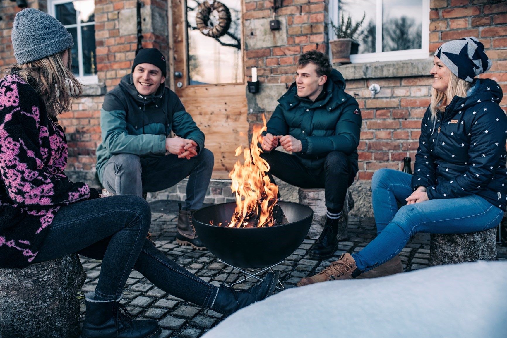 Höfats Plays with Fire