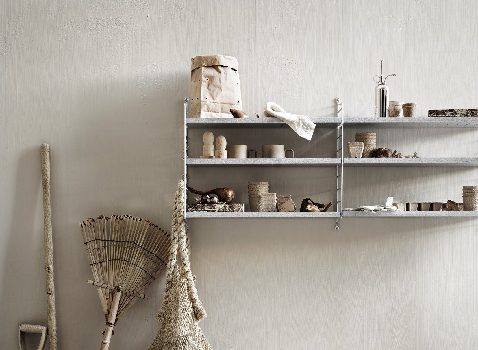 String Furniture. 70 anni e non sentirli