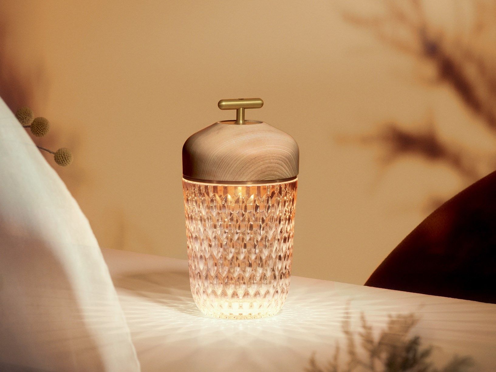 Folia. A Crystal Forest