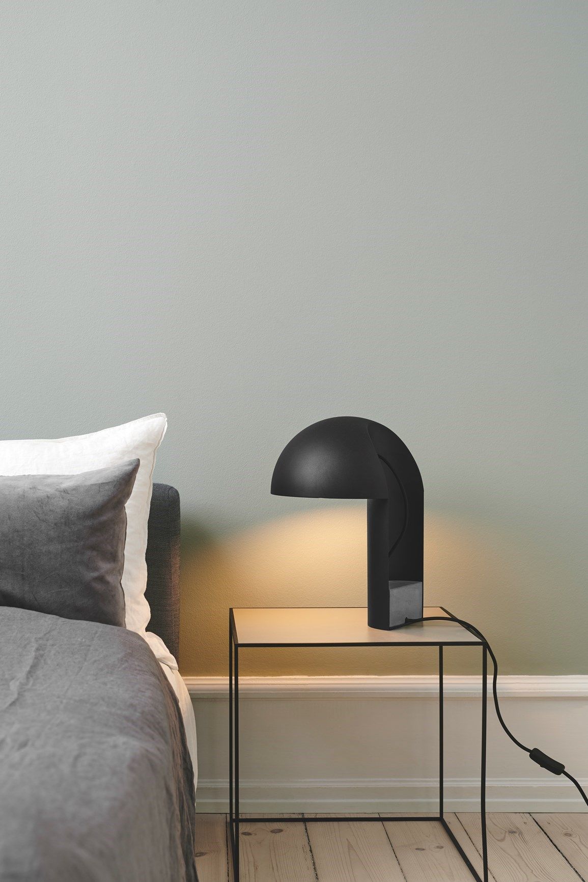 LEERY: Pure, Round Shapes