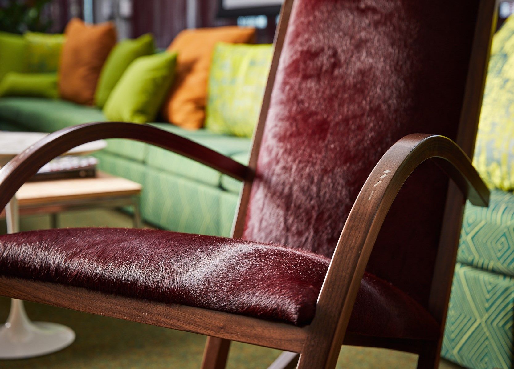 Knoll: The “Total Design” Perspective for the Contemporary Workplace