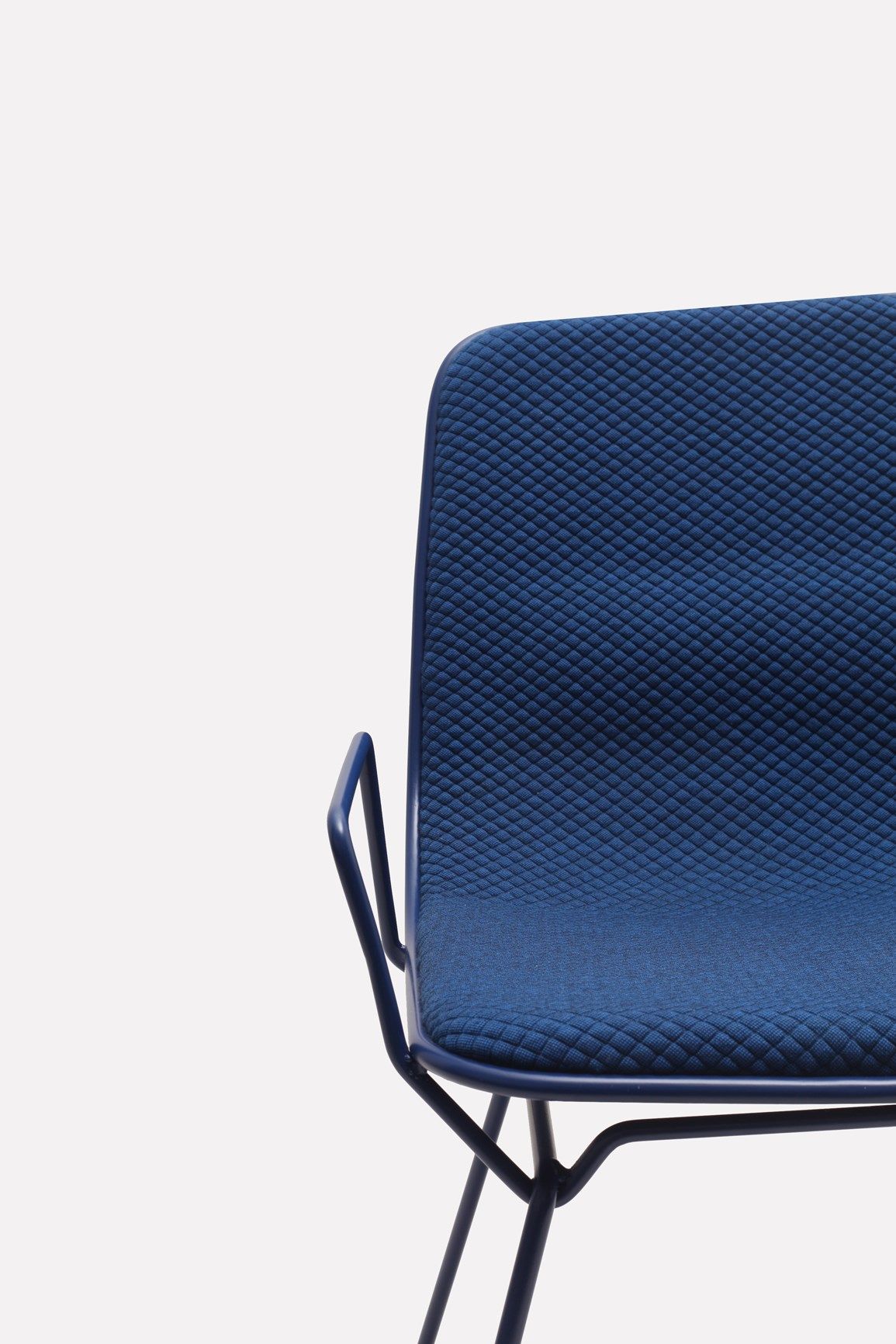 MOKO Chair, an Intricate Weaving of Steel