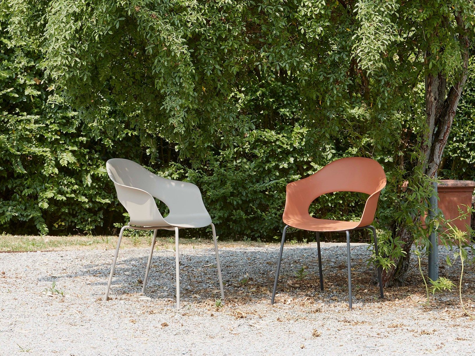 SCAB Design: From Outdoor to Home Working