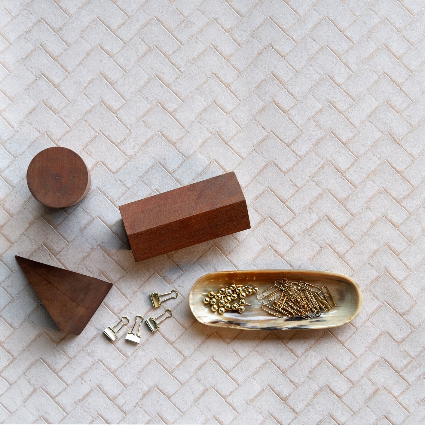 Essential Wallpaper Collection by Wall&decò