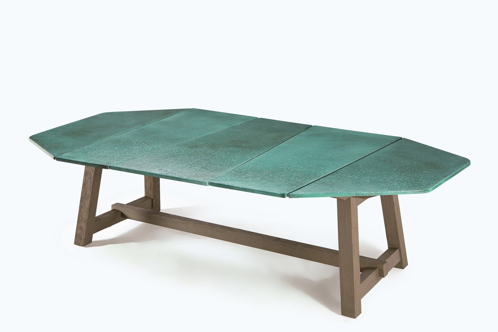 Ethimo expands the Rafael collection by Paola Navone