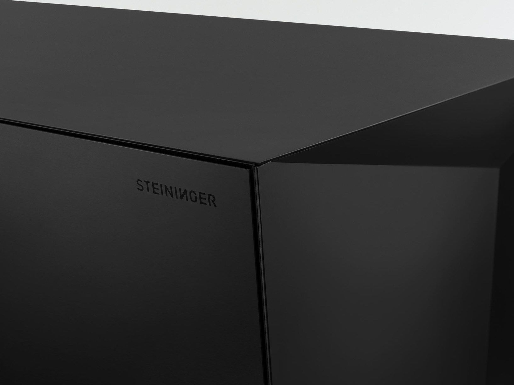 FOLD "Luxury Black" by Steininger