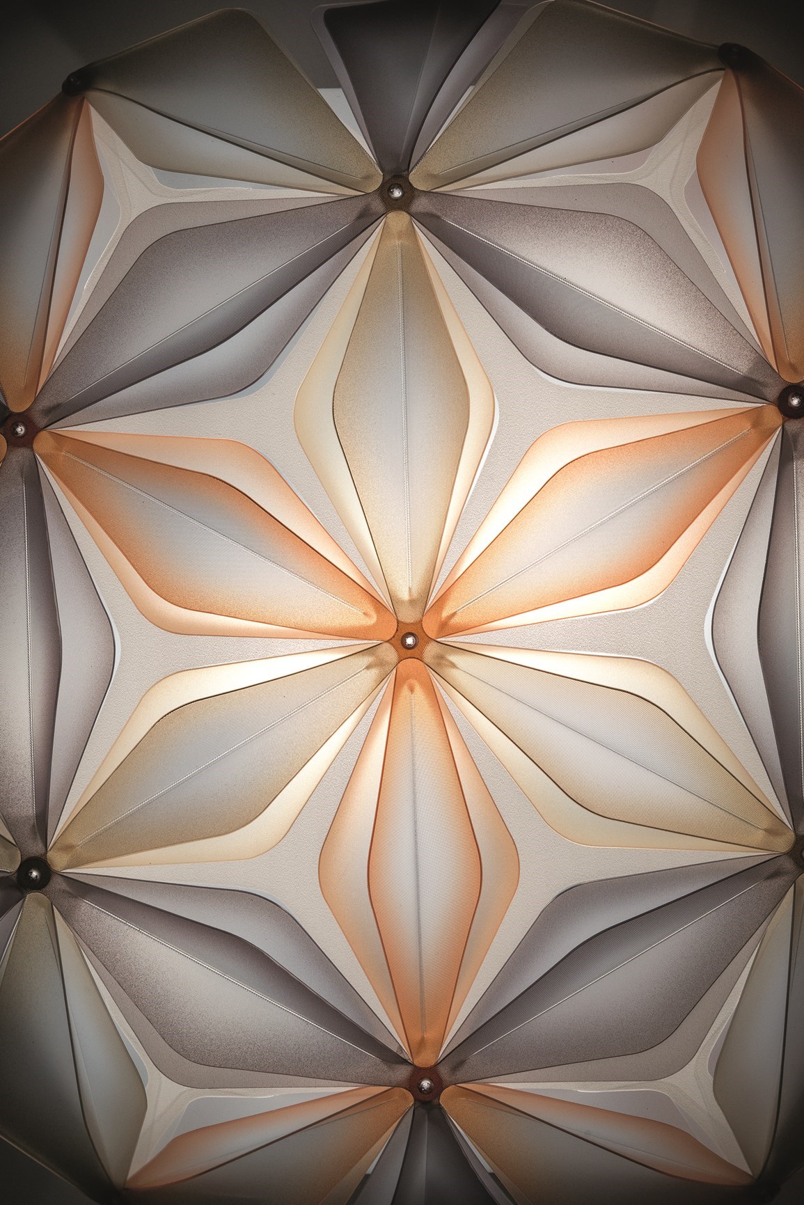 The New Slamp Lamp Inspired by the Flower of Life