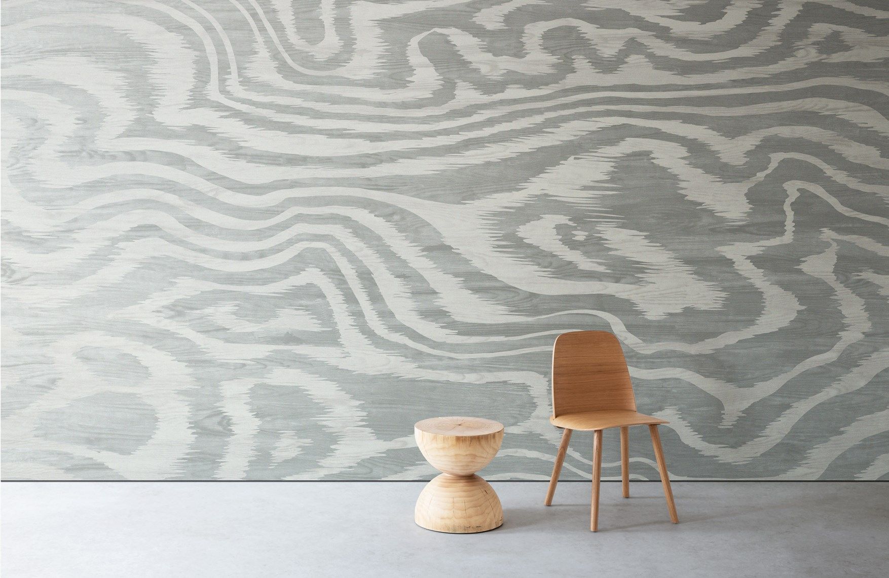Calico Wallpaper Meets Fashion