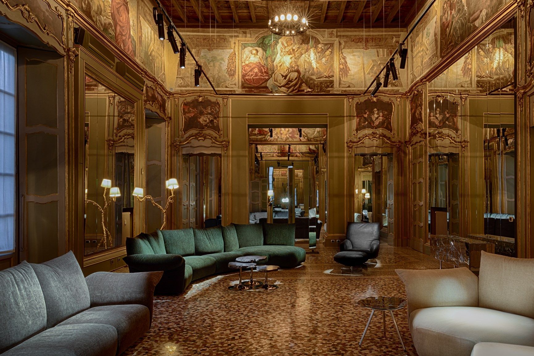 Solidifying the Water: Edra Furnishings by Jacopo Foggini