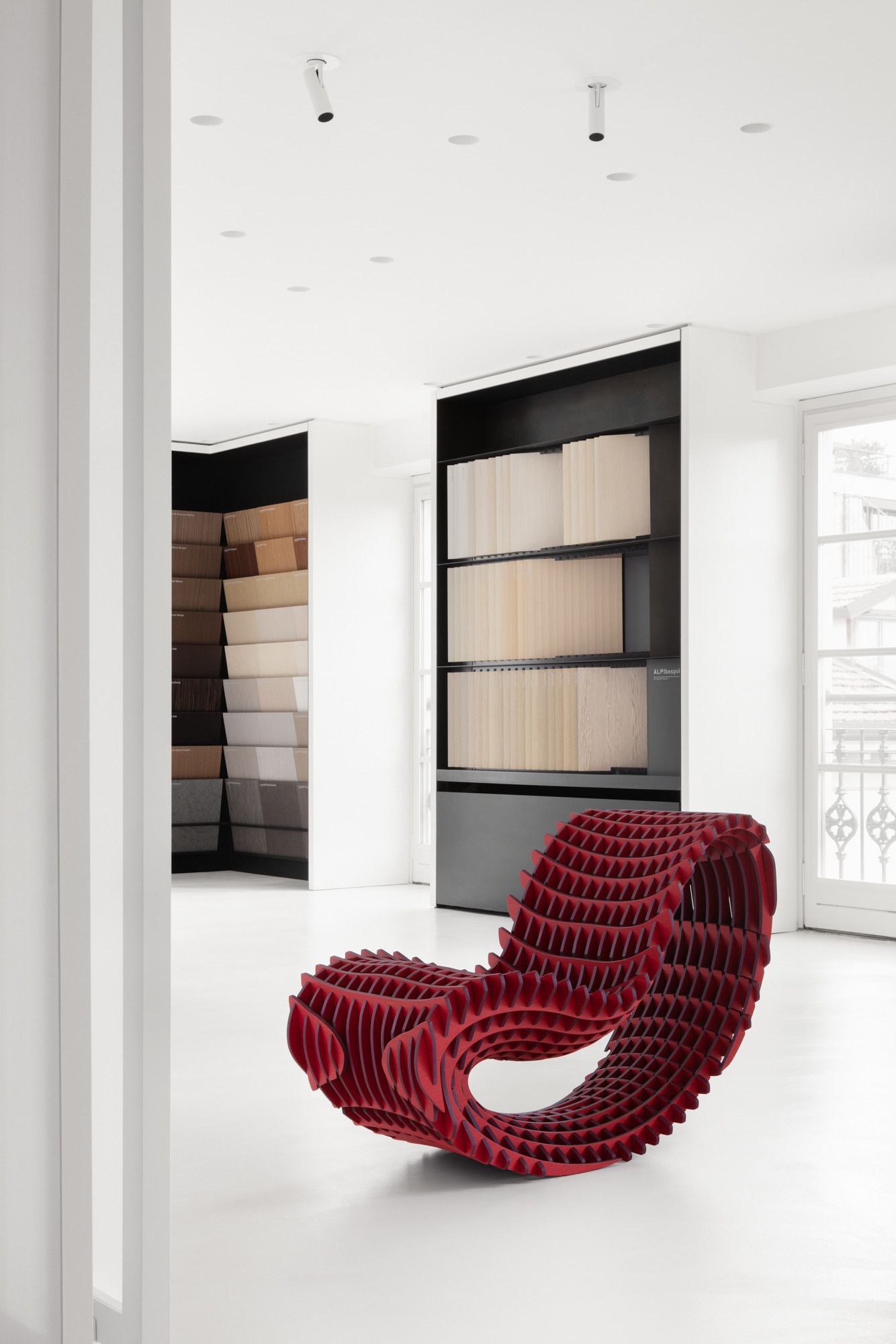 Alpi wood according to Ron Arad: the 'If I were a carpenter' project