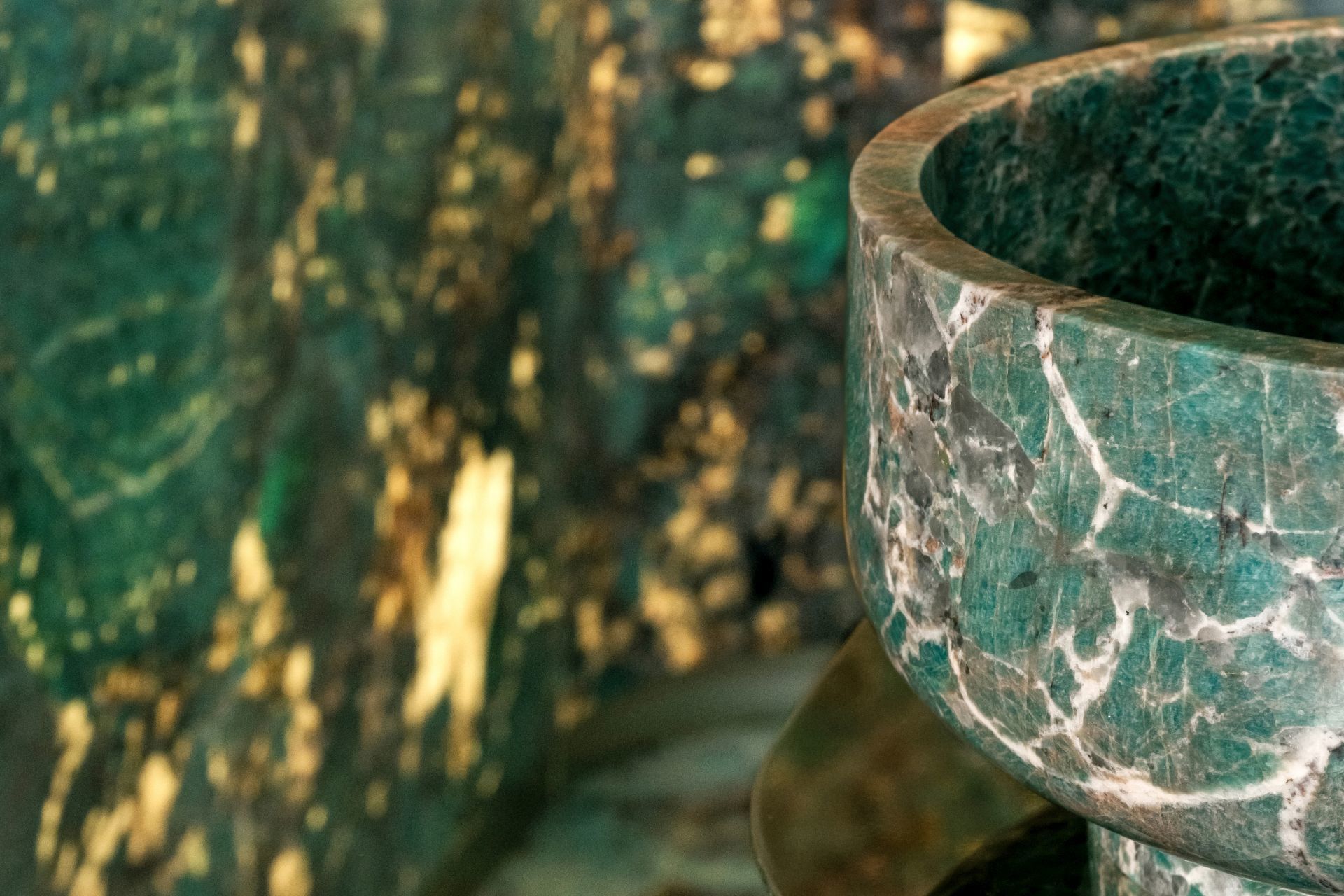 Amazonite, the natural stone by Antolini from the Exclusive Collection