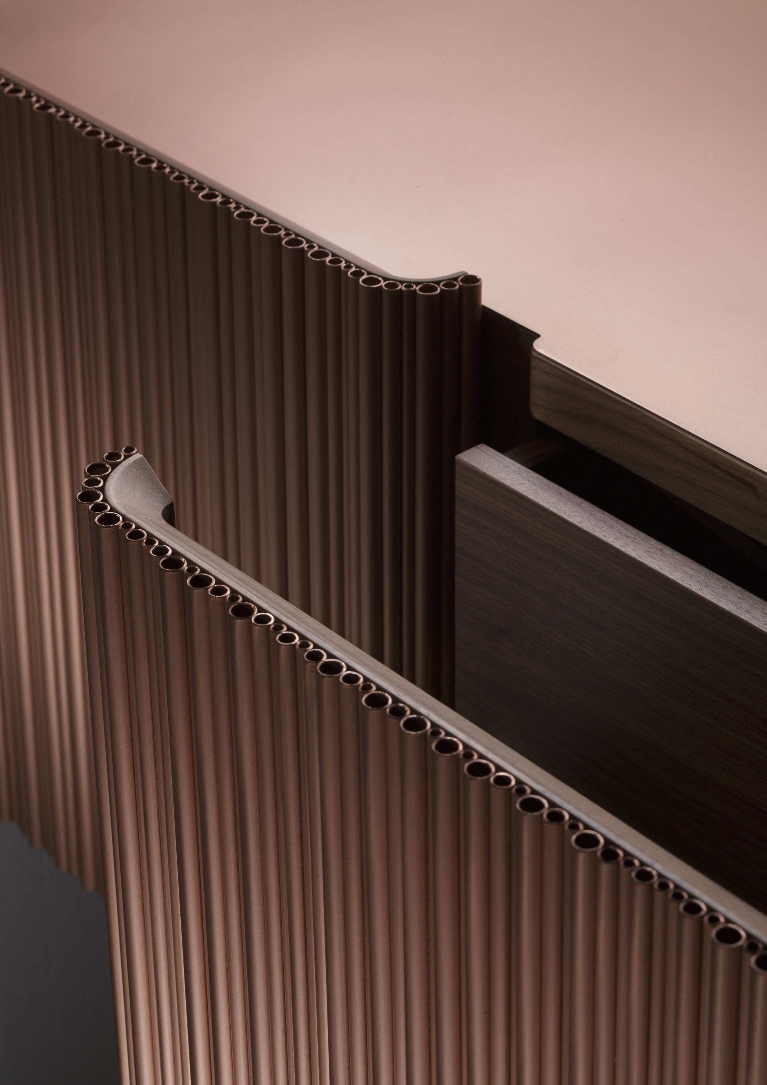 De Castelli metal finishes and furnishings. Interview with Albino Celato