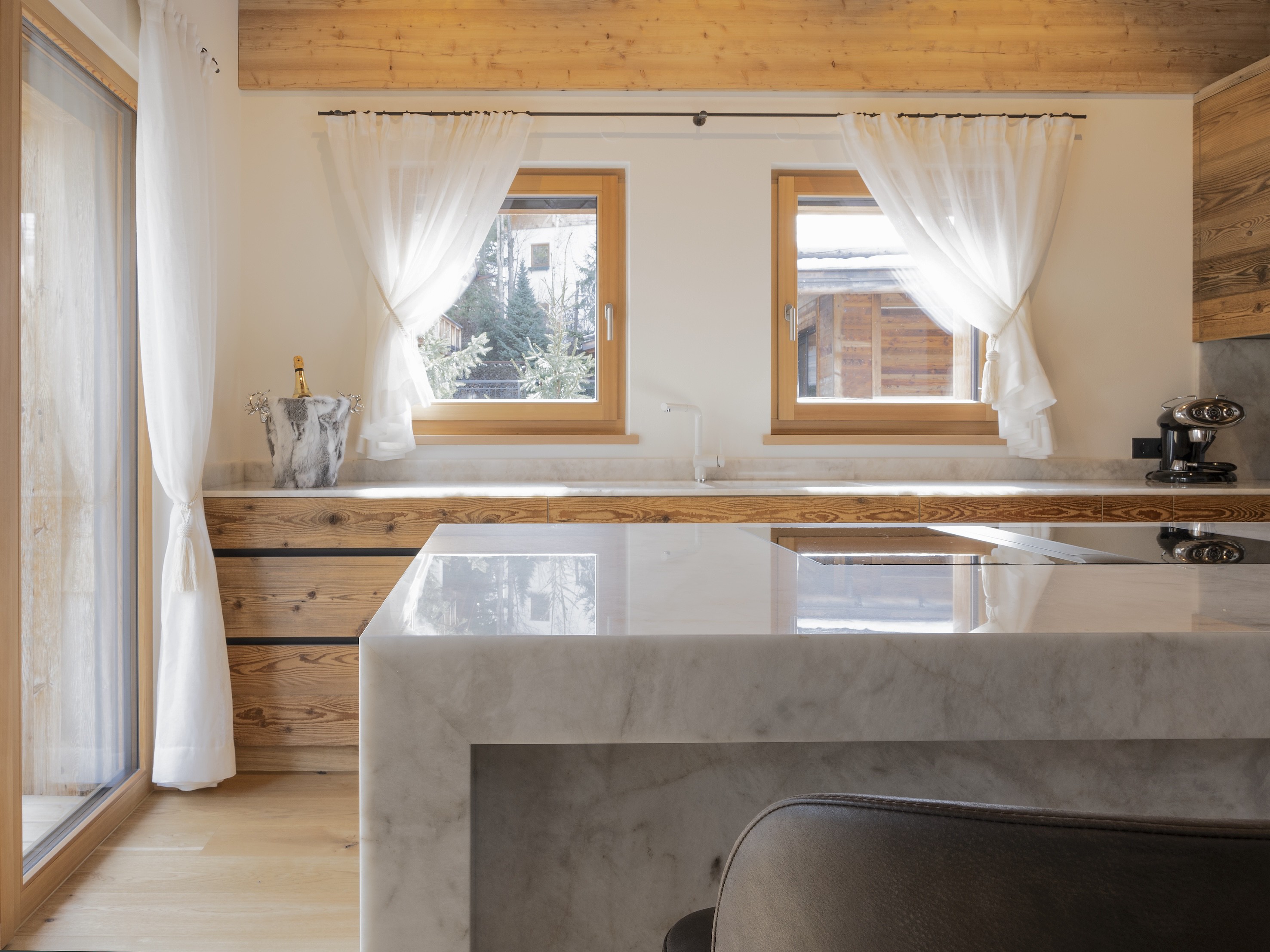 Antolini natural stone slabs in a chalet in Val Gardena
