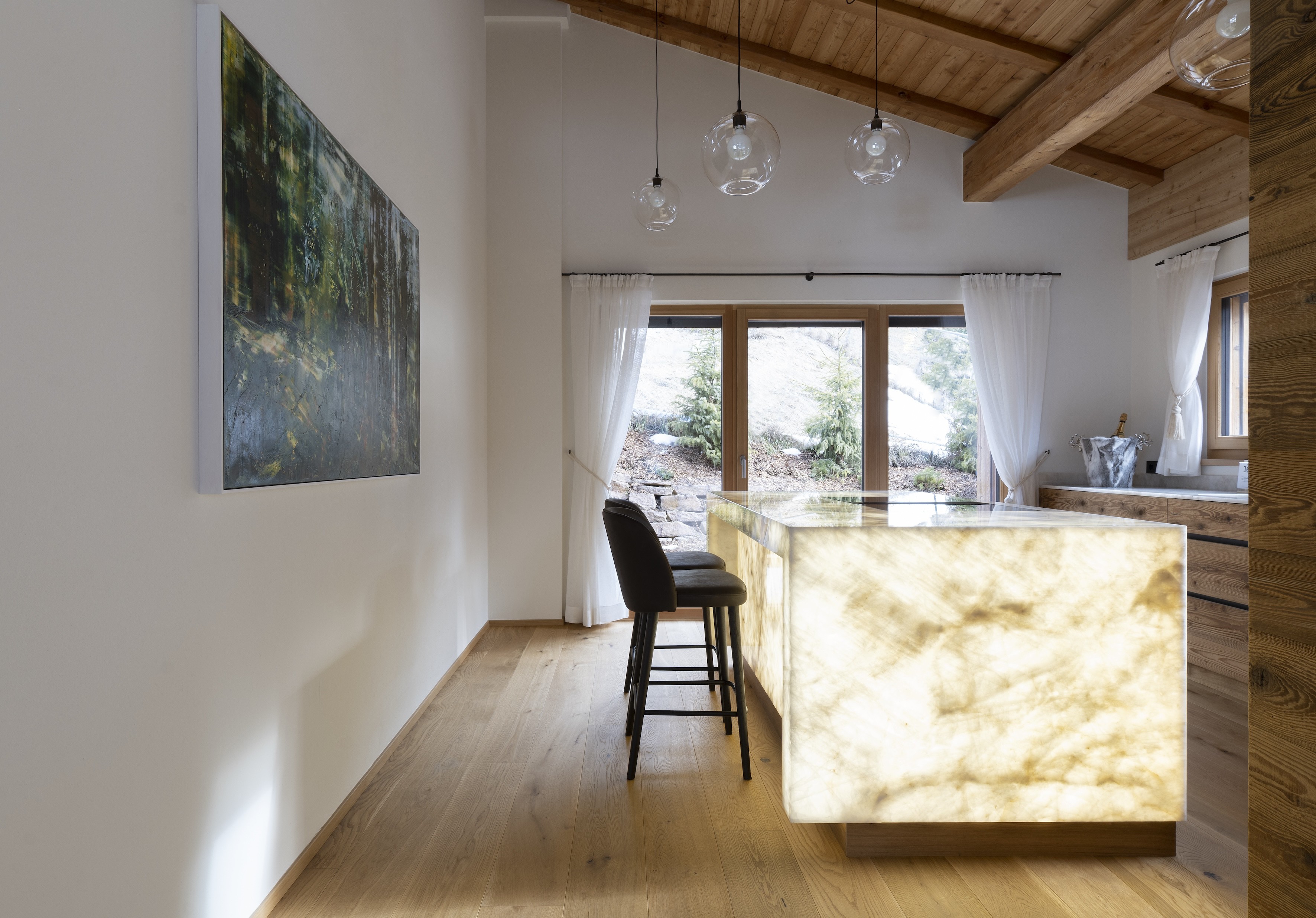Antolini natural stone slabs in a chalet in Val Gardena