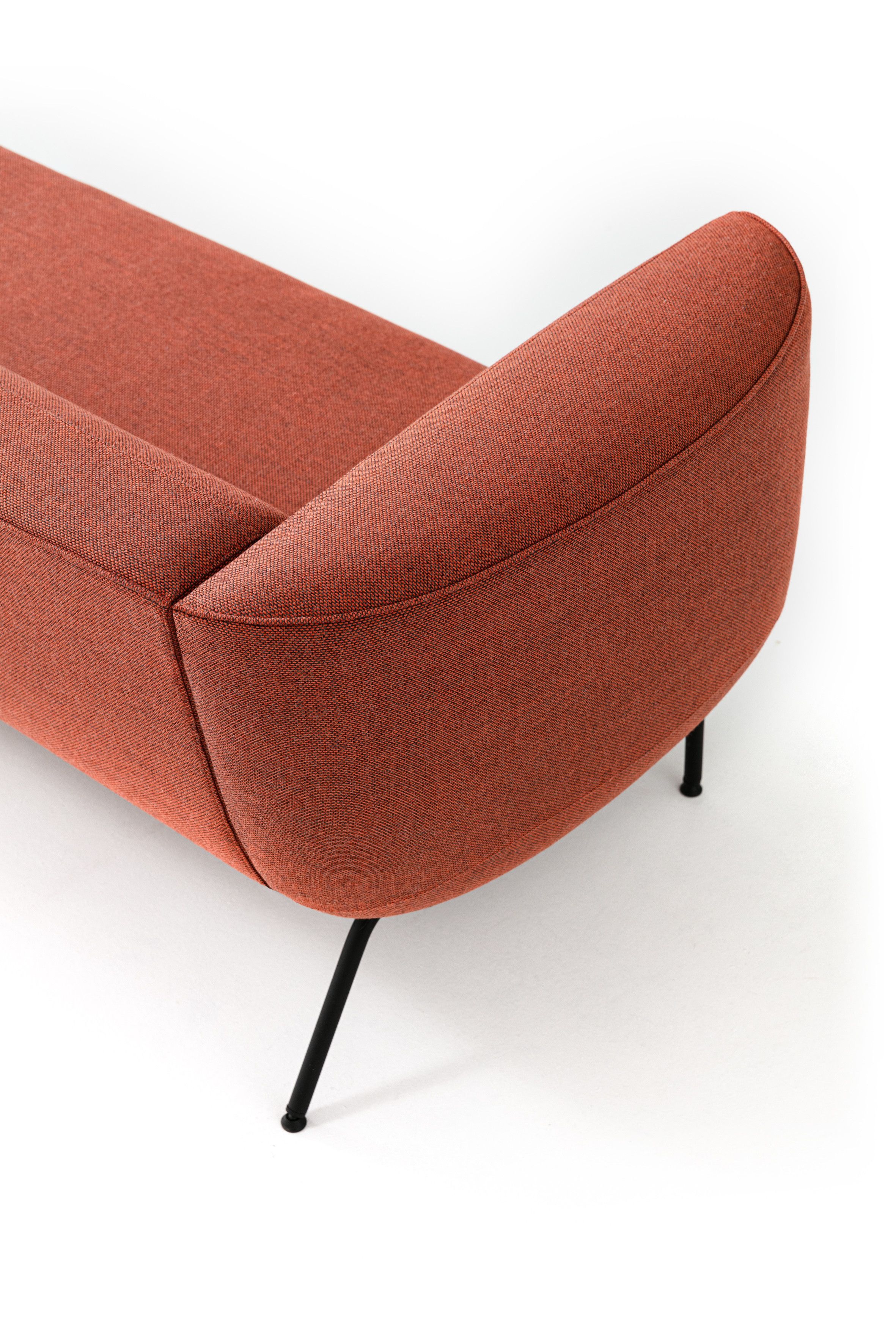 The Couchette modular seating system by laCividina for Contract and ...