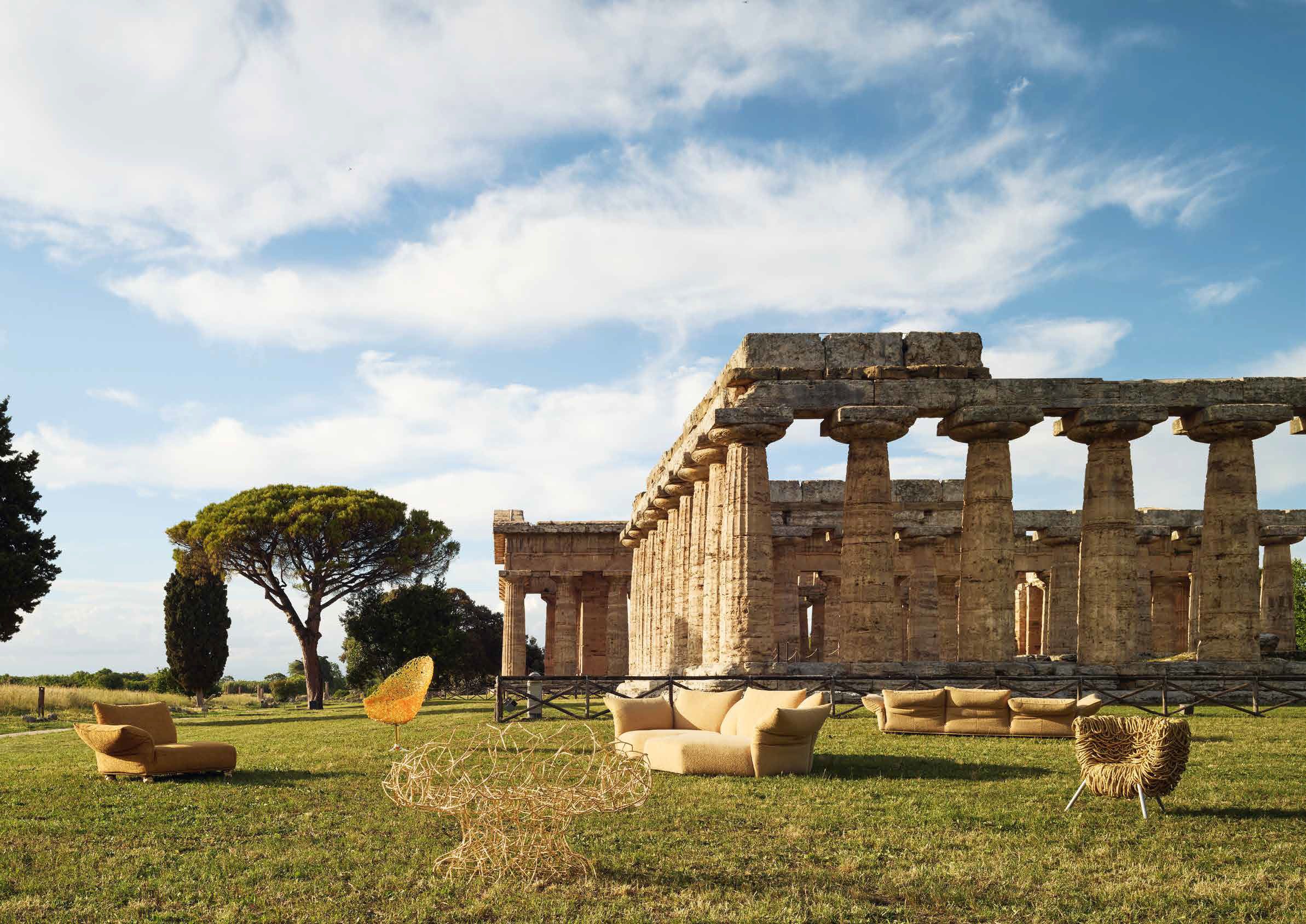 The new digital and print edition of Edra Magazine dedicated to time