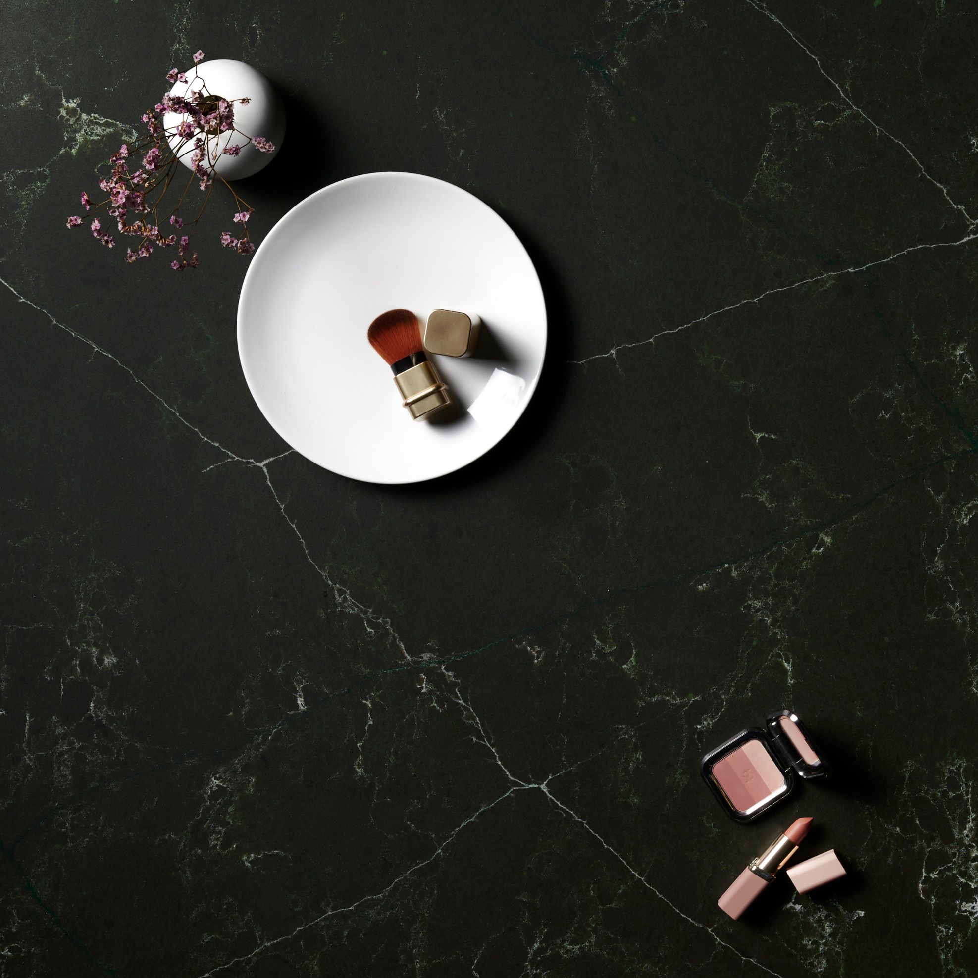 Quartzforms® surfaces for kitchen countertops, bathrooms, coverings and ...