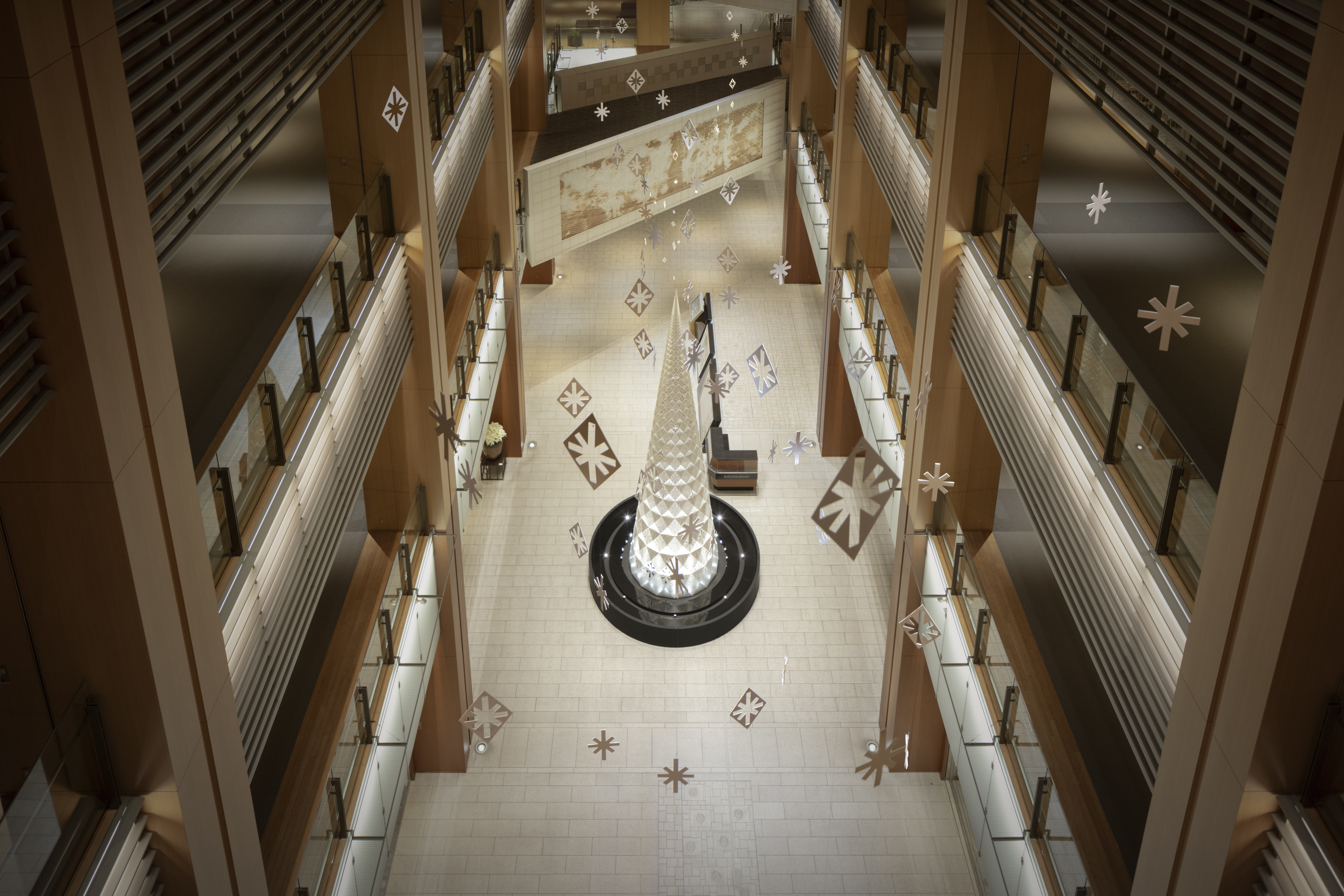 Christmas tree by nendo for Tokyo Midtown in Roppongi