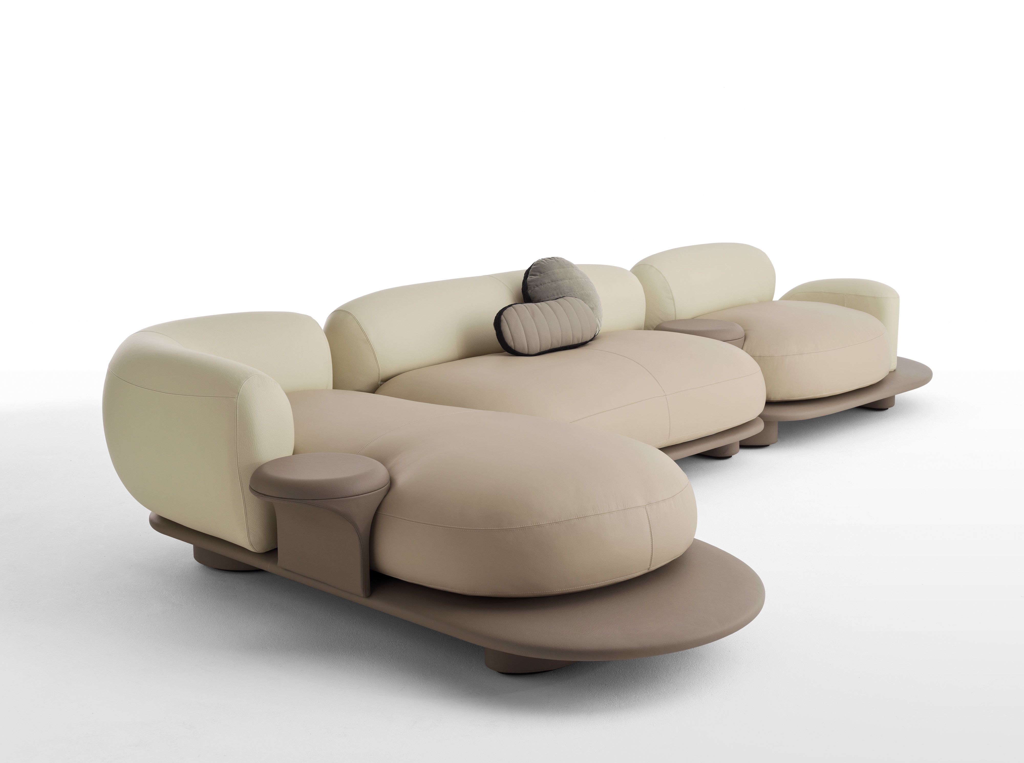 The Busnelli modular sofa by Elena Salmistraro