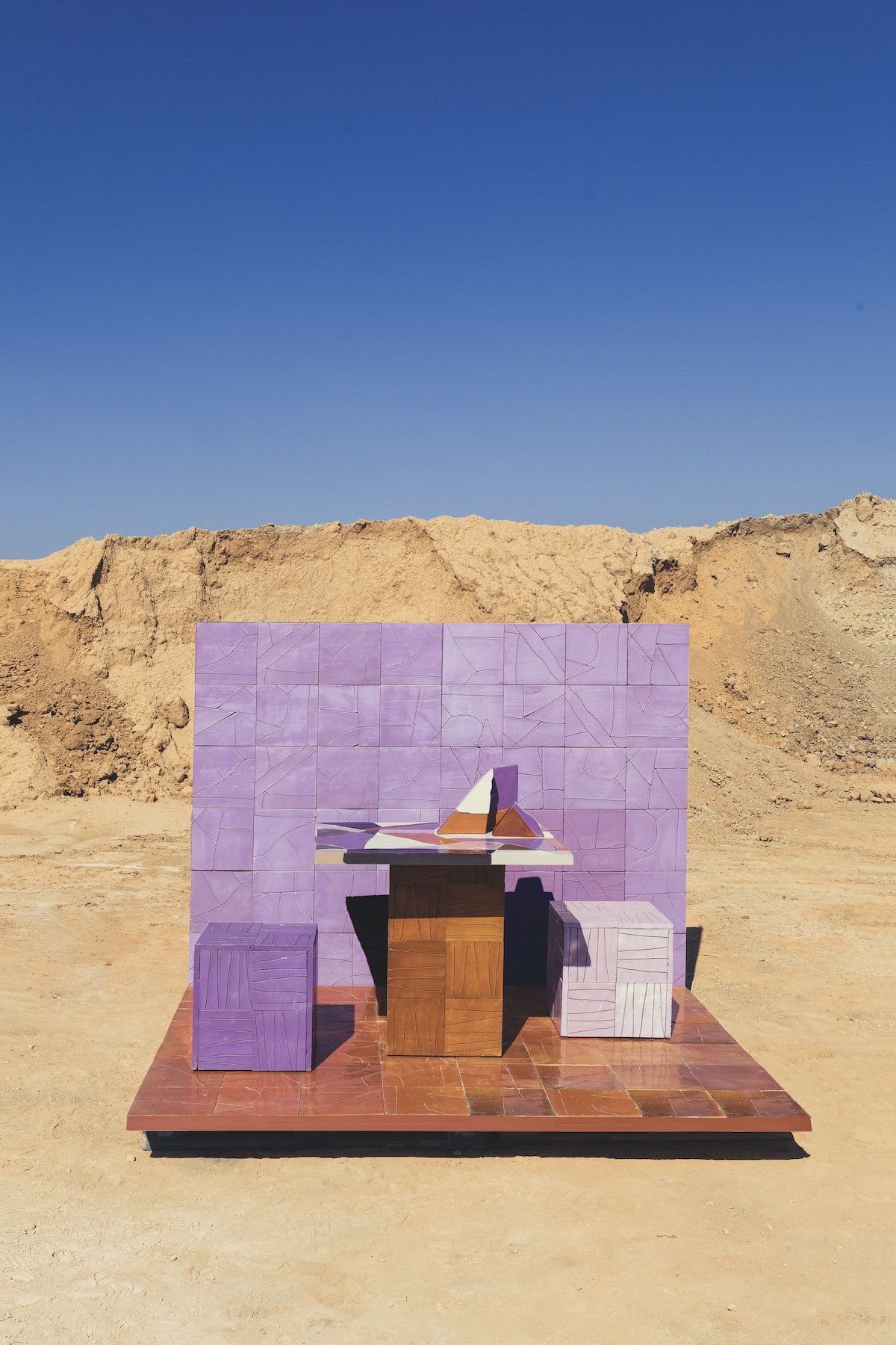 Maora Ceramic presents a collection of hand-made tiles by Masquespacio