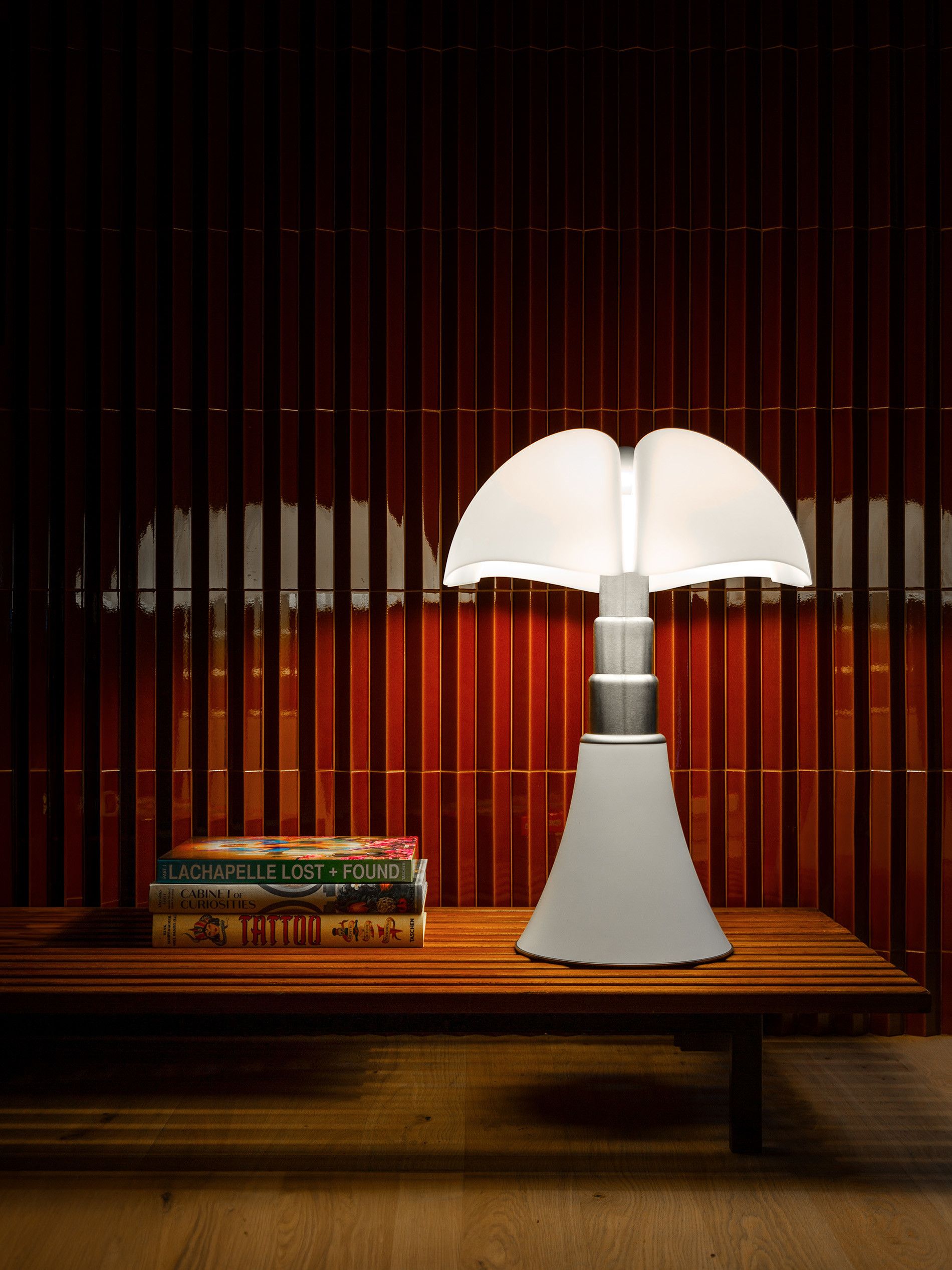 White matt finish for the Pipistrello lamp by Martinelli Luce
