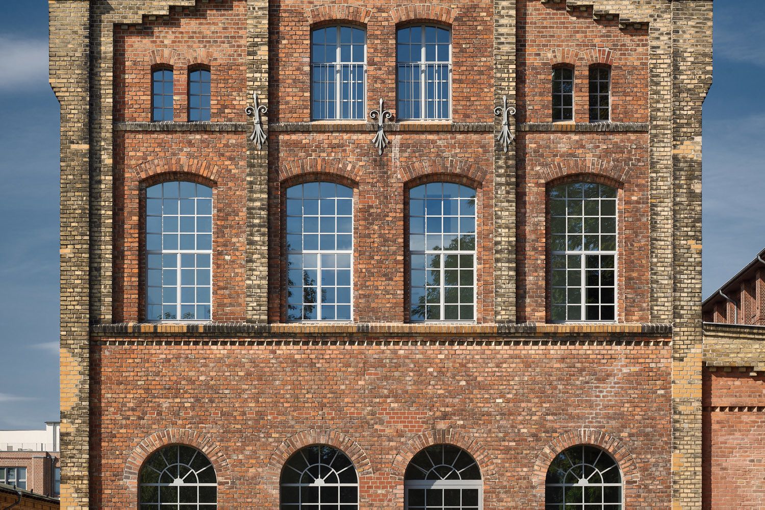 Fensterprofile Ottostumm | Mogs: Wärmedämmung und Design in stilvollen ...