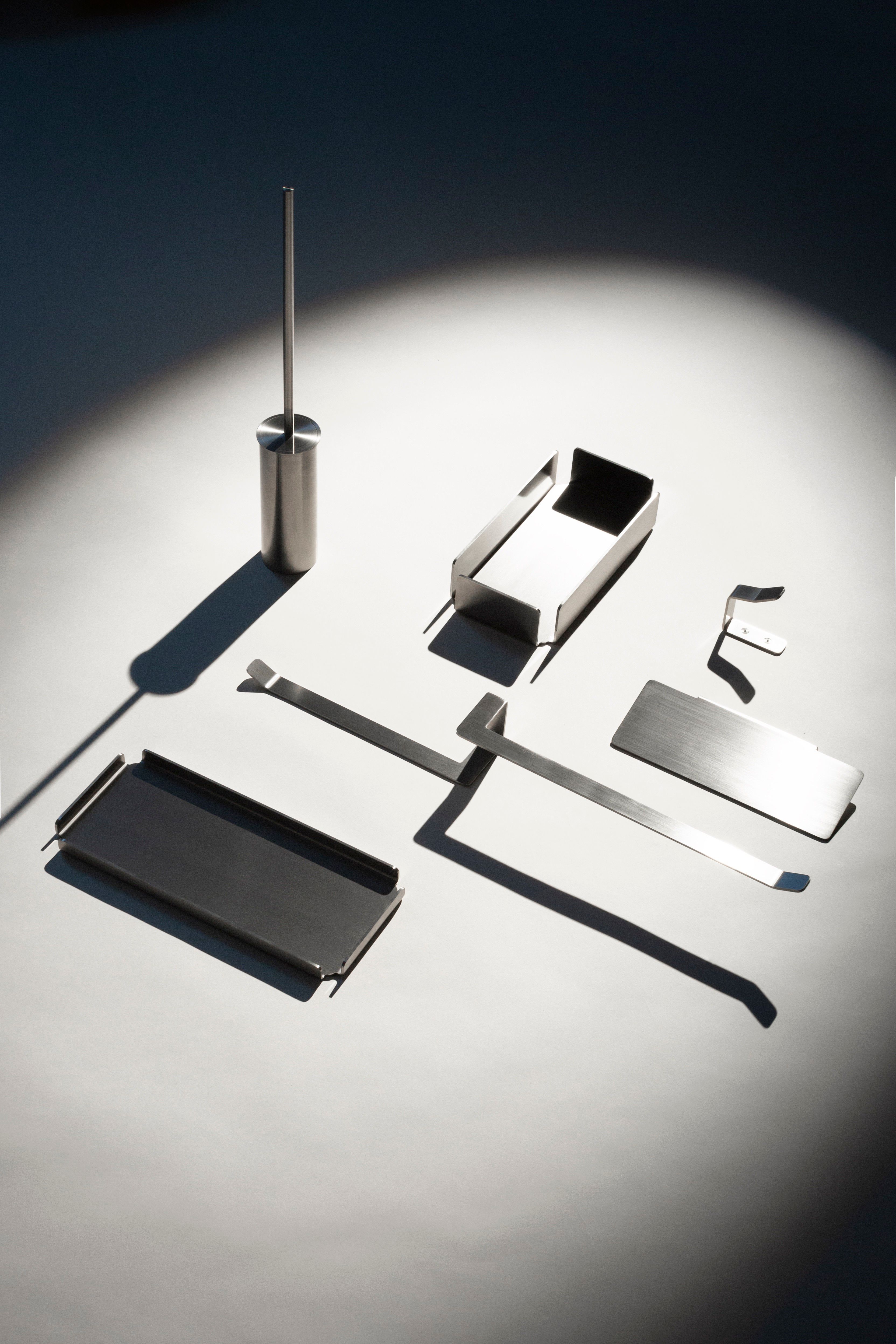 Eccetera, the Quadrodesign steel accessories collection by Maddalena Casadei