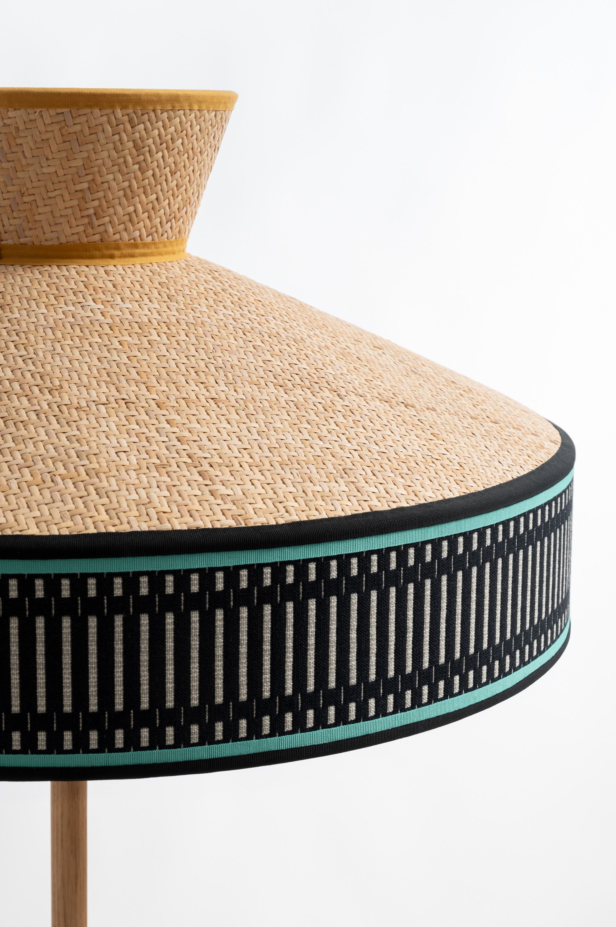 The new Giardino Floor lamp by SERVOMUTO