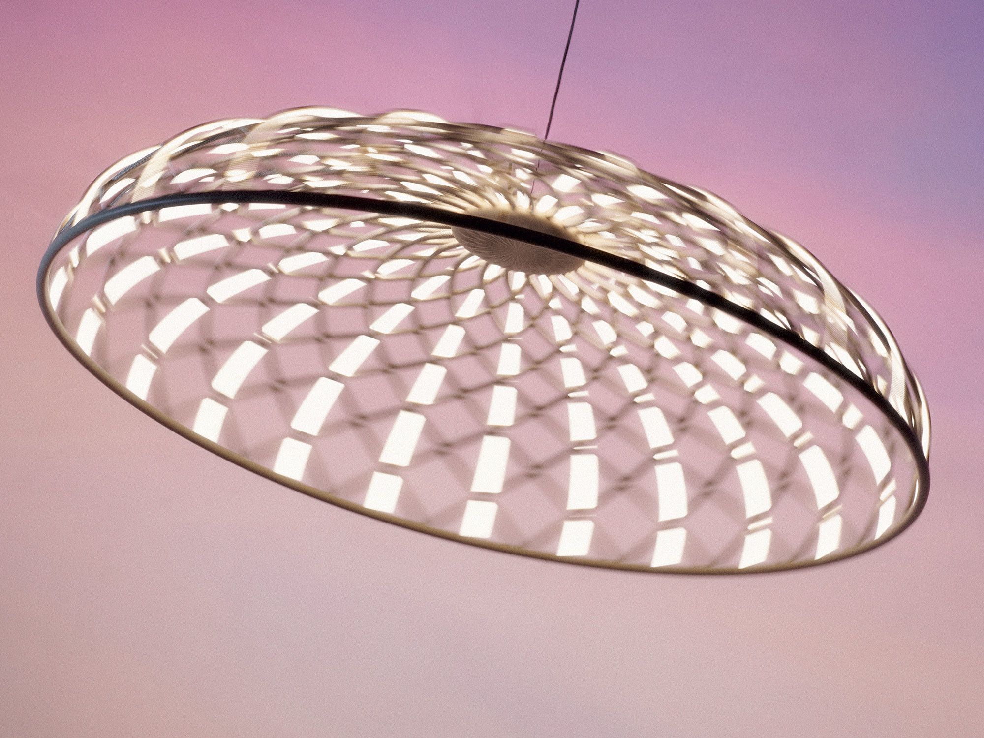 Skynest, the new Flos lamp designed by Marcel Wanders studio