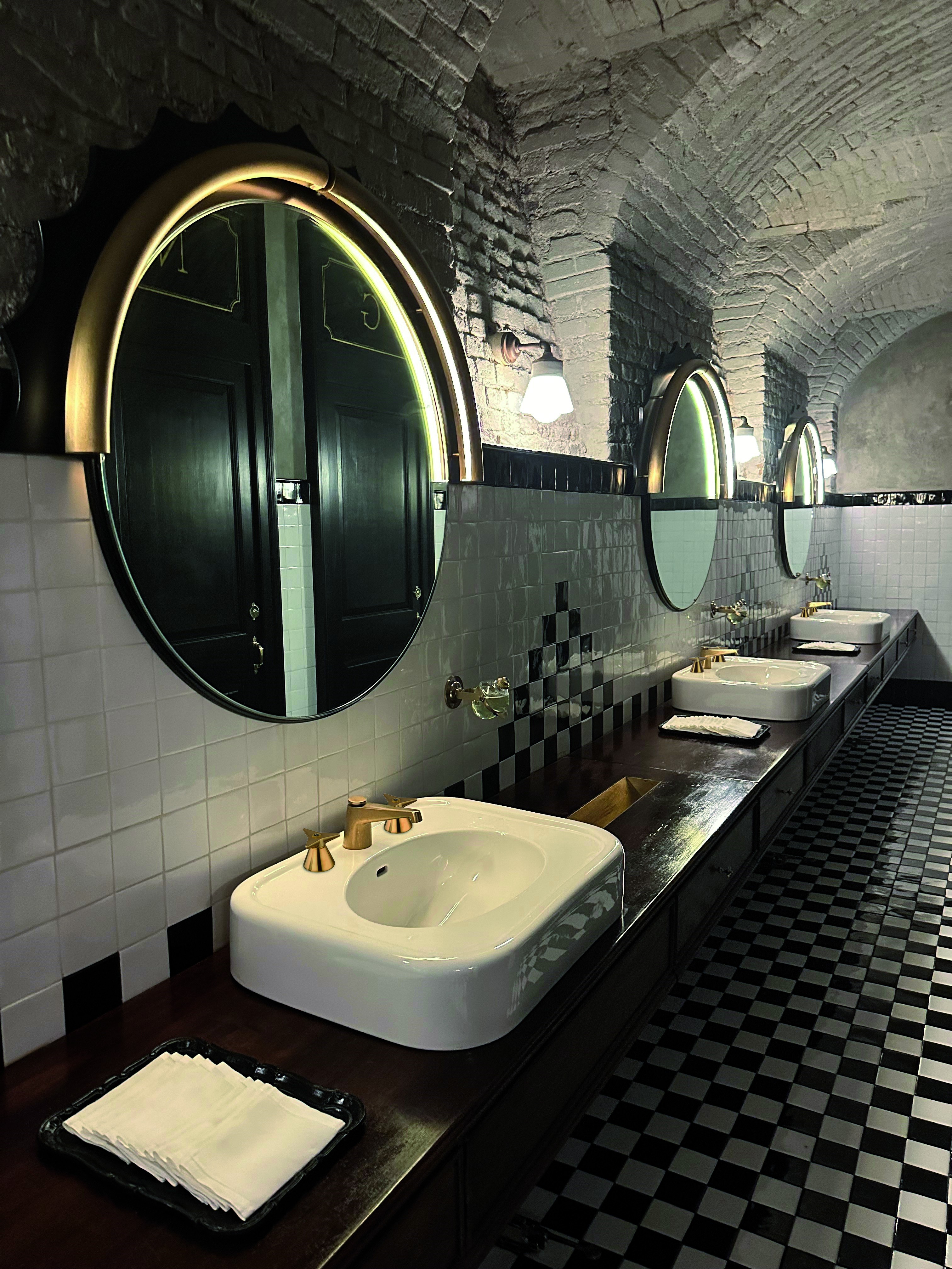 Mamoli faucet designed by Gio Ponti