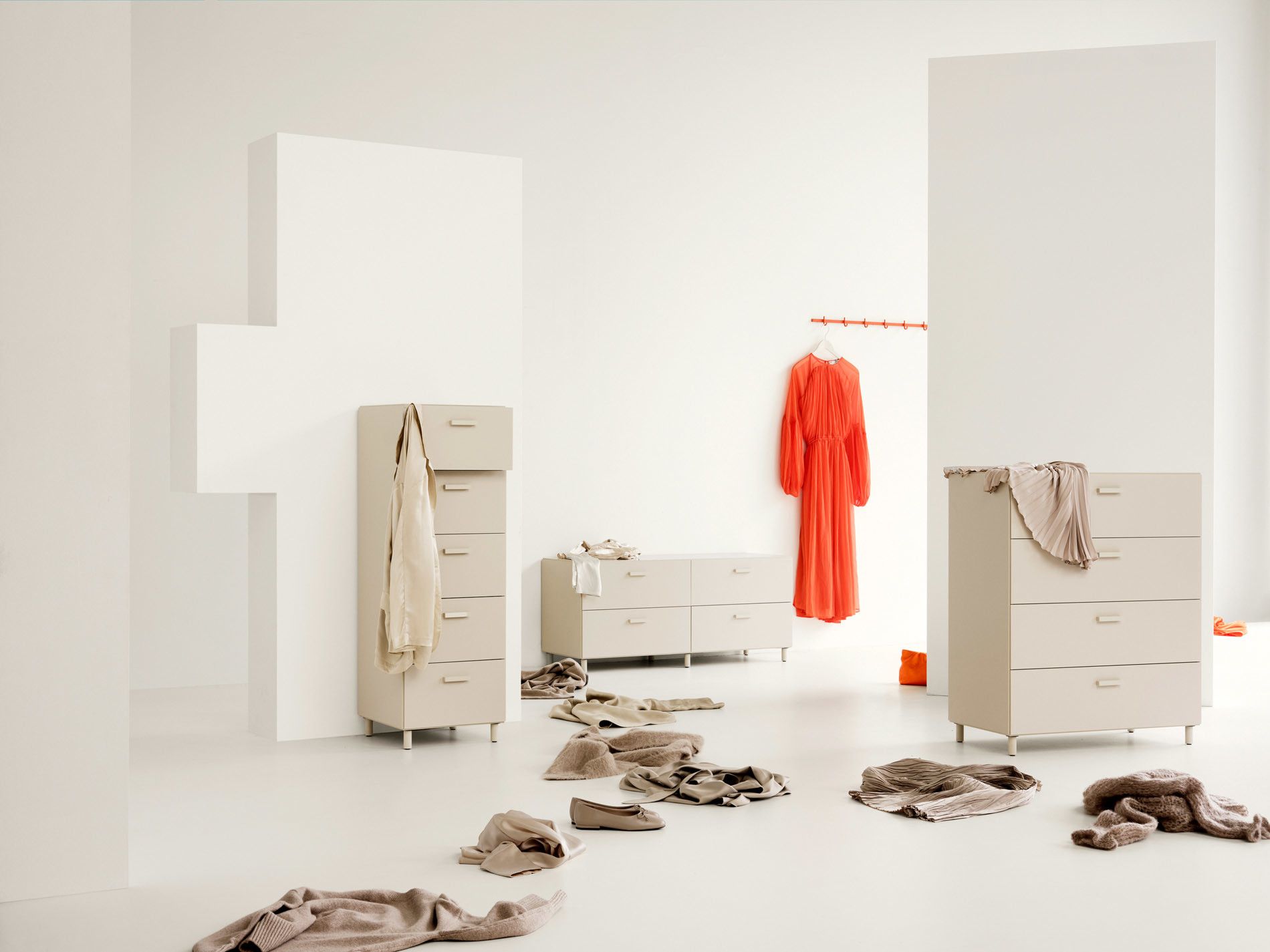 String Furniture: new storage system Relief from TAF Studio