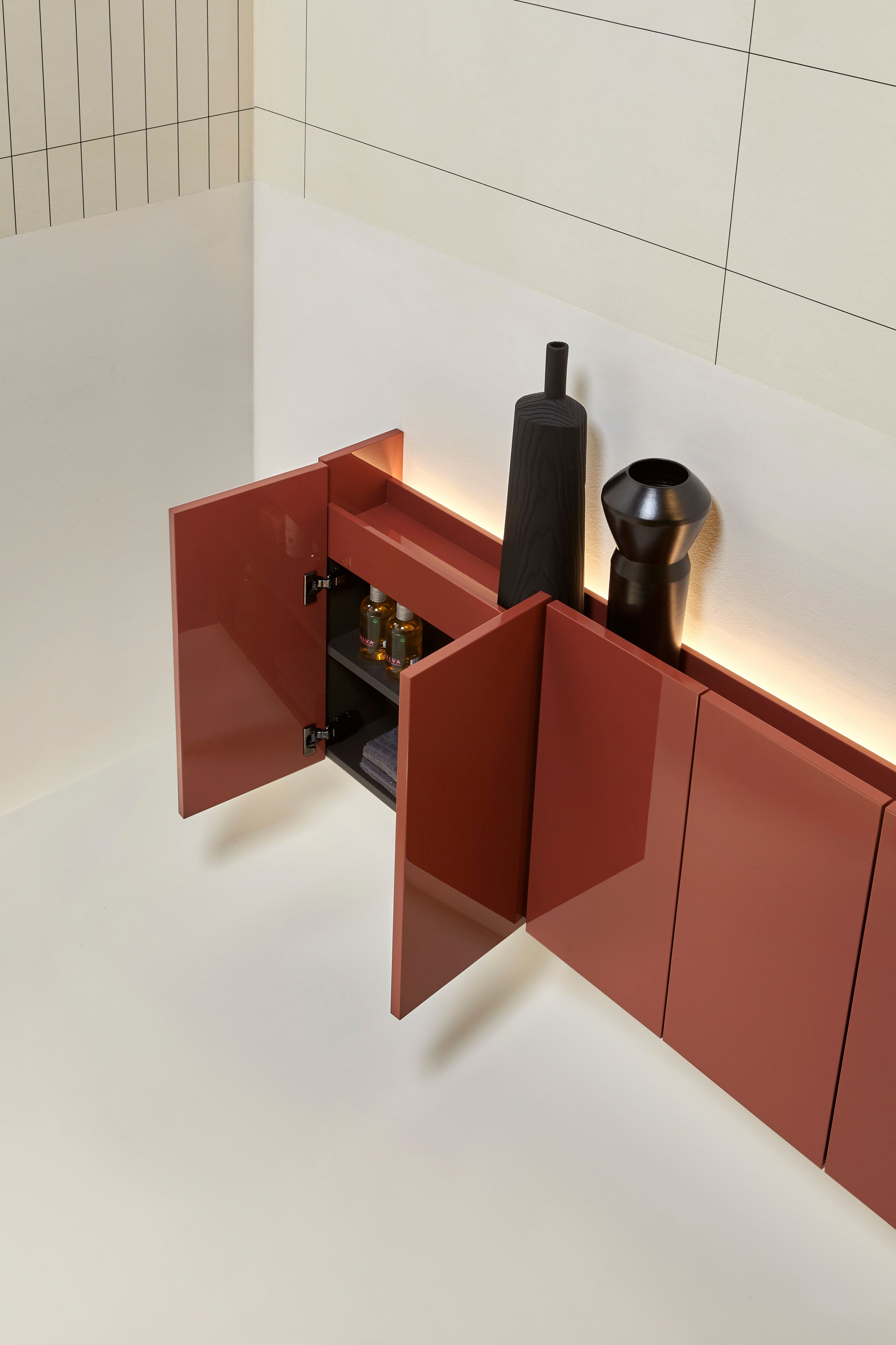 Containers and boiserie Anima Liquida Living by antoniolupi