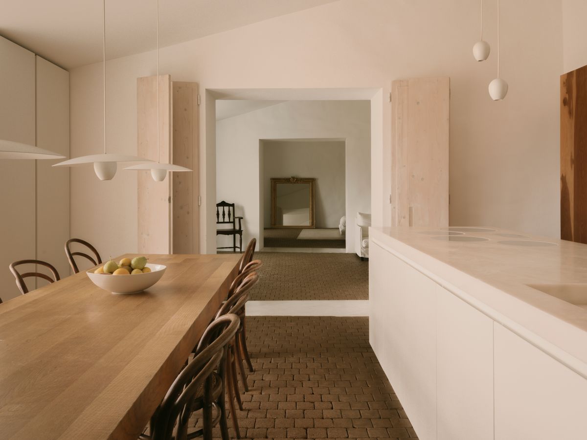 The Thea kitchen by Arclinea in Aires Mateus' Casa No Tempo project