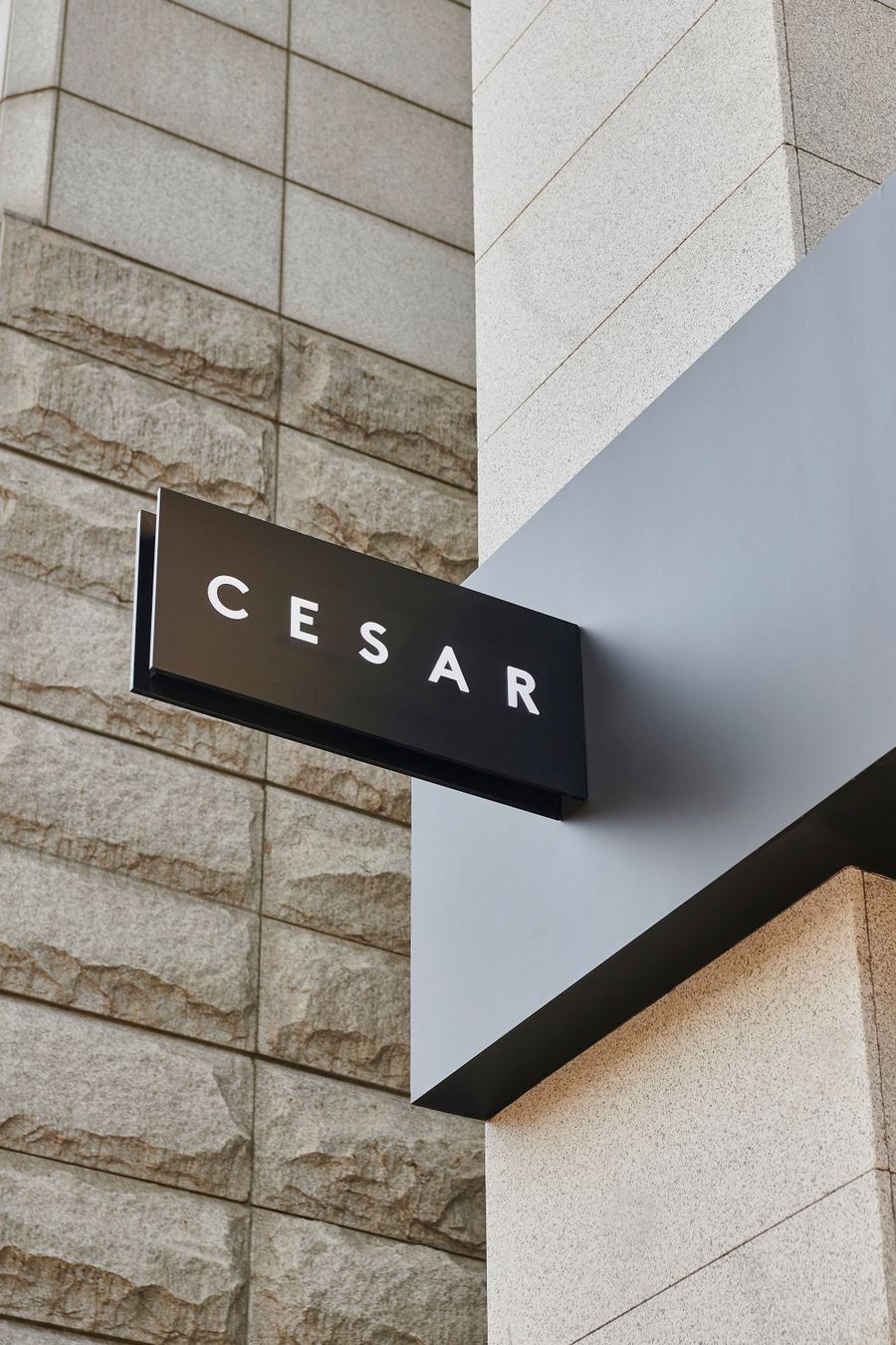 In Seoul the new flagship store dedicated to Cesar kitchens