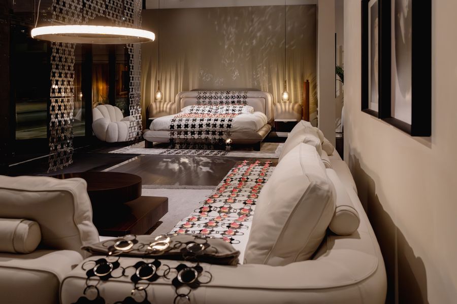 The installation Unexpected Roots by Natuzzi Italia in Miami