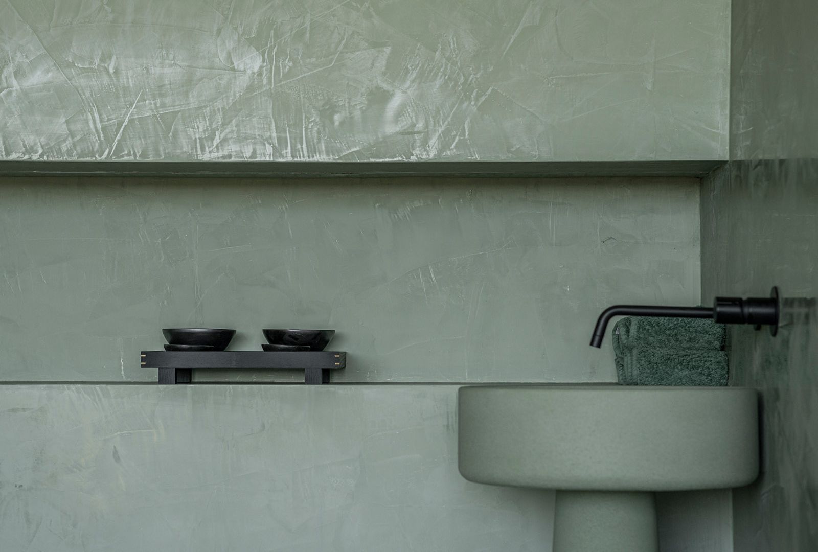 10 Brilliant Alternatives to Bathroom Tile: 2026 Guide for Designers